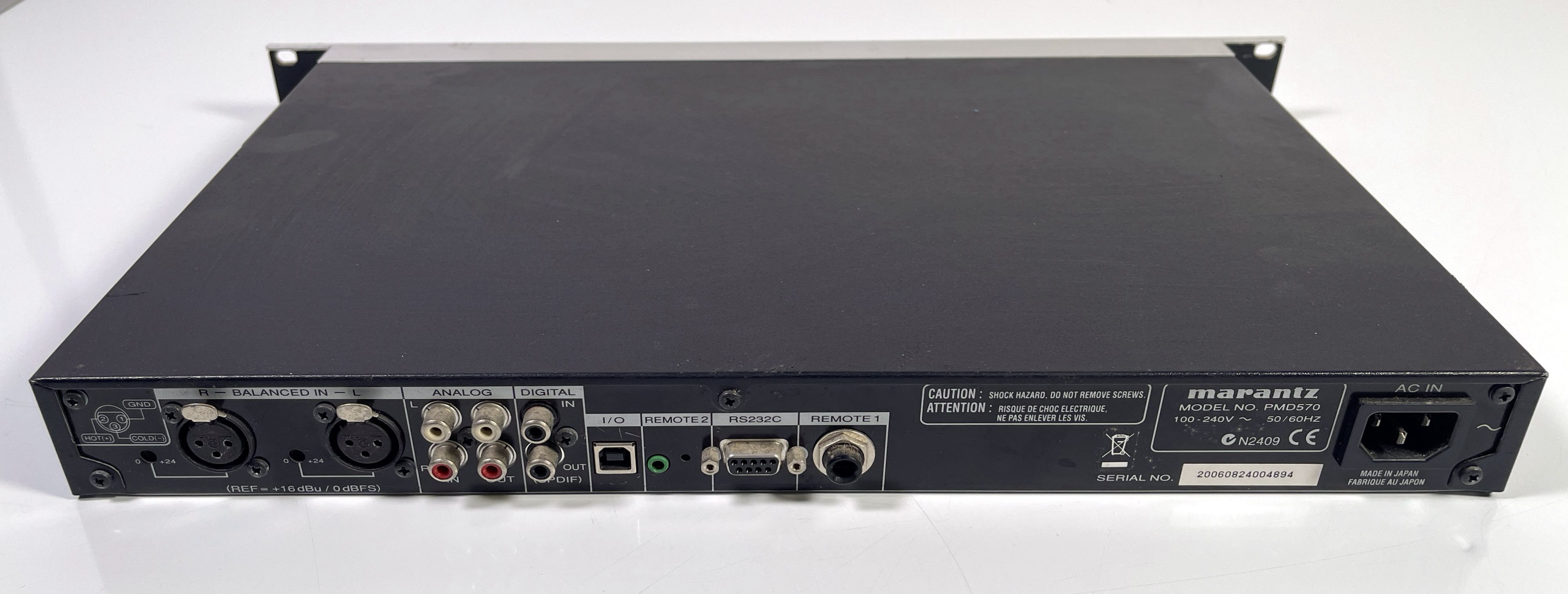Lot 9 - MARANTZ PMD 570 DIGITAL RECORDER.