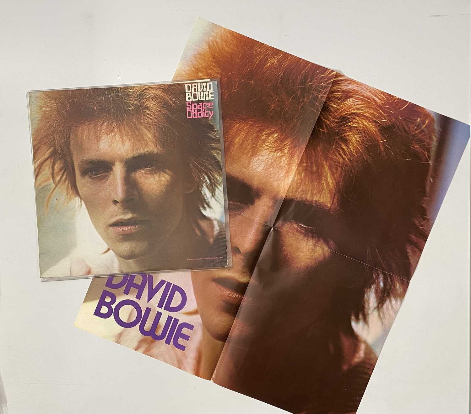 Lot 555 - DAVID BOWIE - 'ULTIMATE' LP COLLECTION