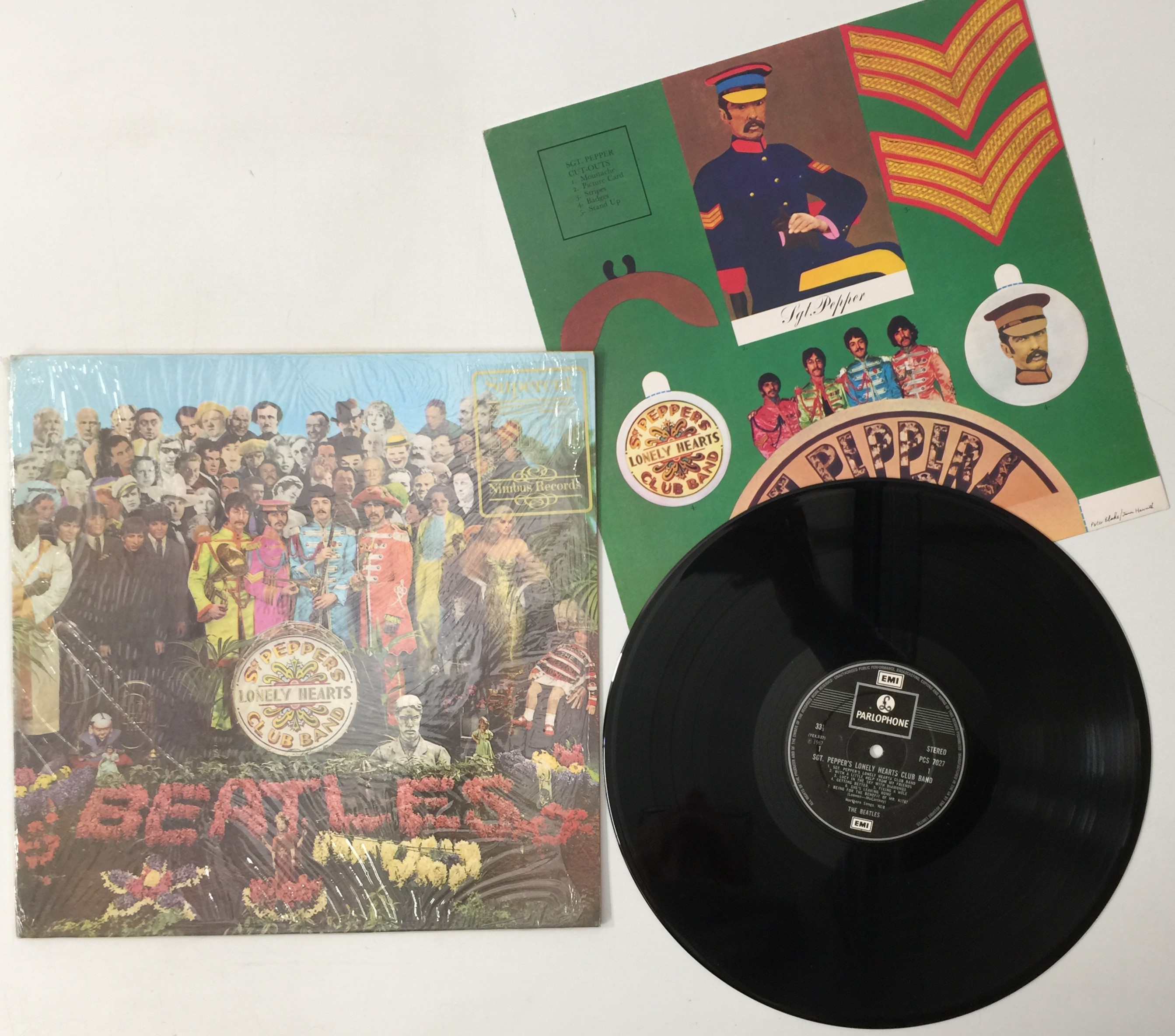 Lot 658 - THE BEATLES - SGT PEPPERS LONELY HEARTS CLUB