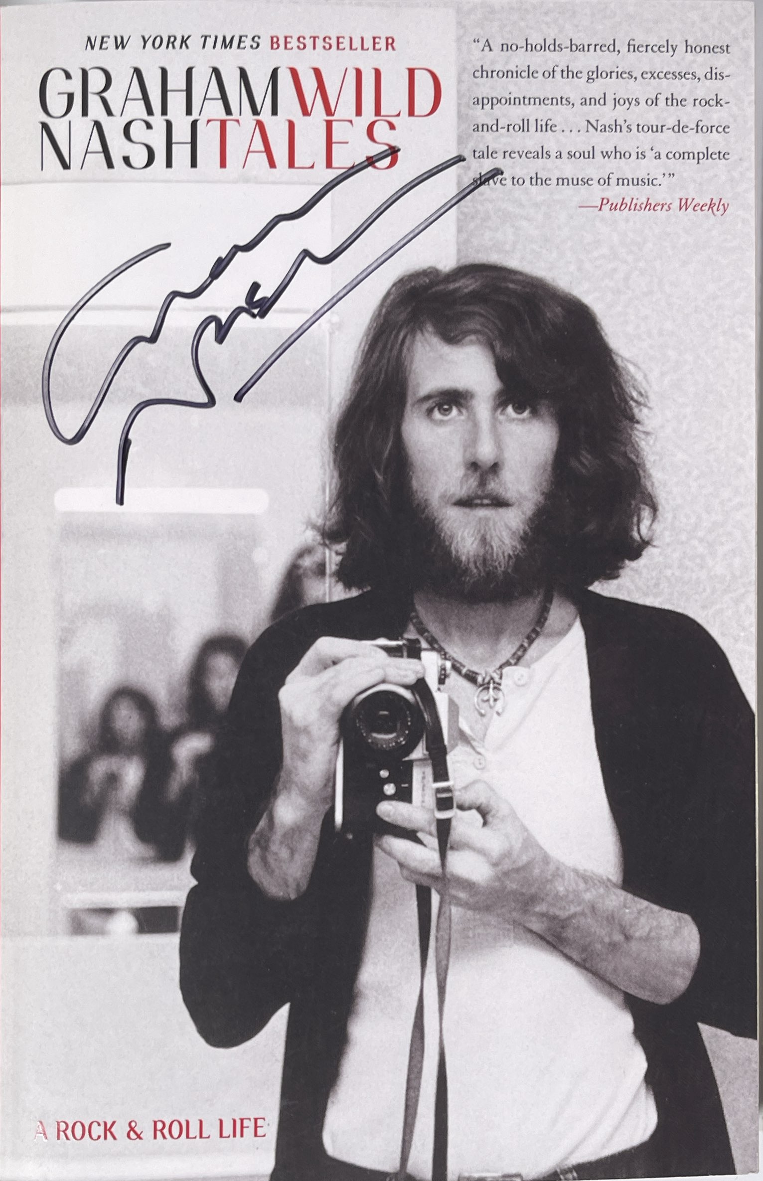 Lot 72 - GRAHAM NASH / ROGER DALTREY SIGNED BOOKS