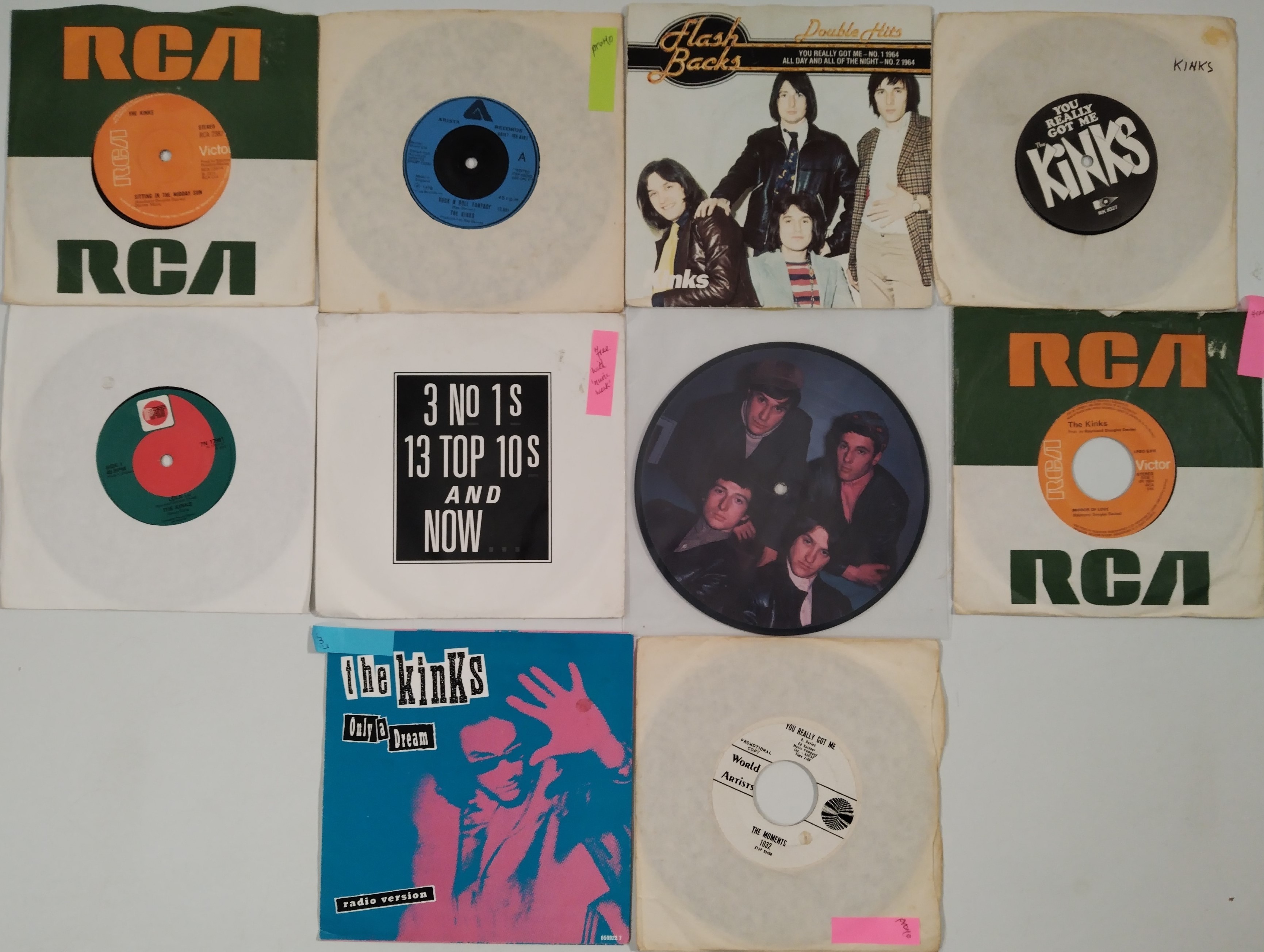 Lot 873 - THE KINKS AND RELATED - 7" COLLECTION