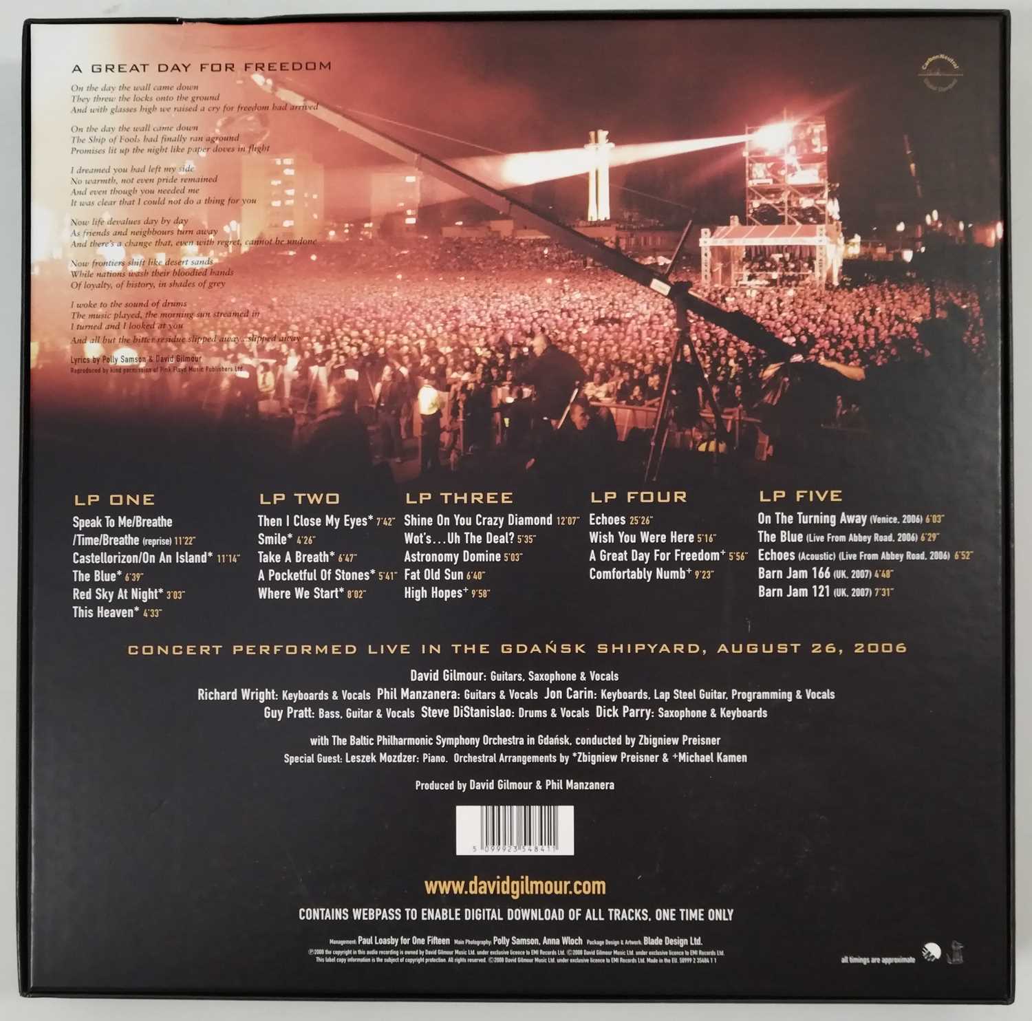 Lot 8 - DAVID GILMOUR - LIVE IN GDANSK (5 x LP BOX SET