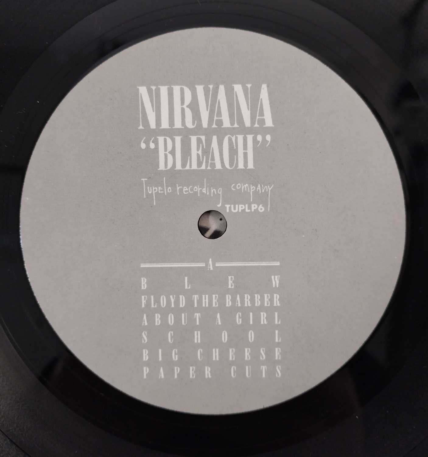 Lot 160 - NIRVANA - BLEACH LP PACK (UK VARIANT
