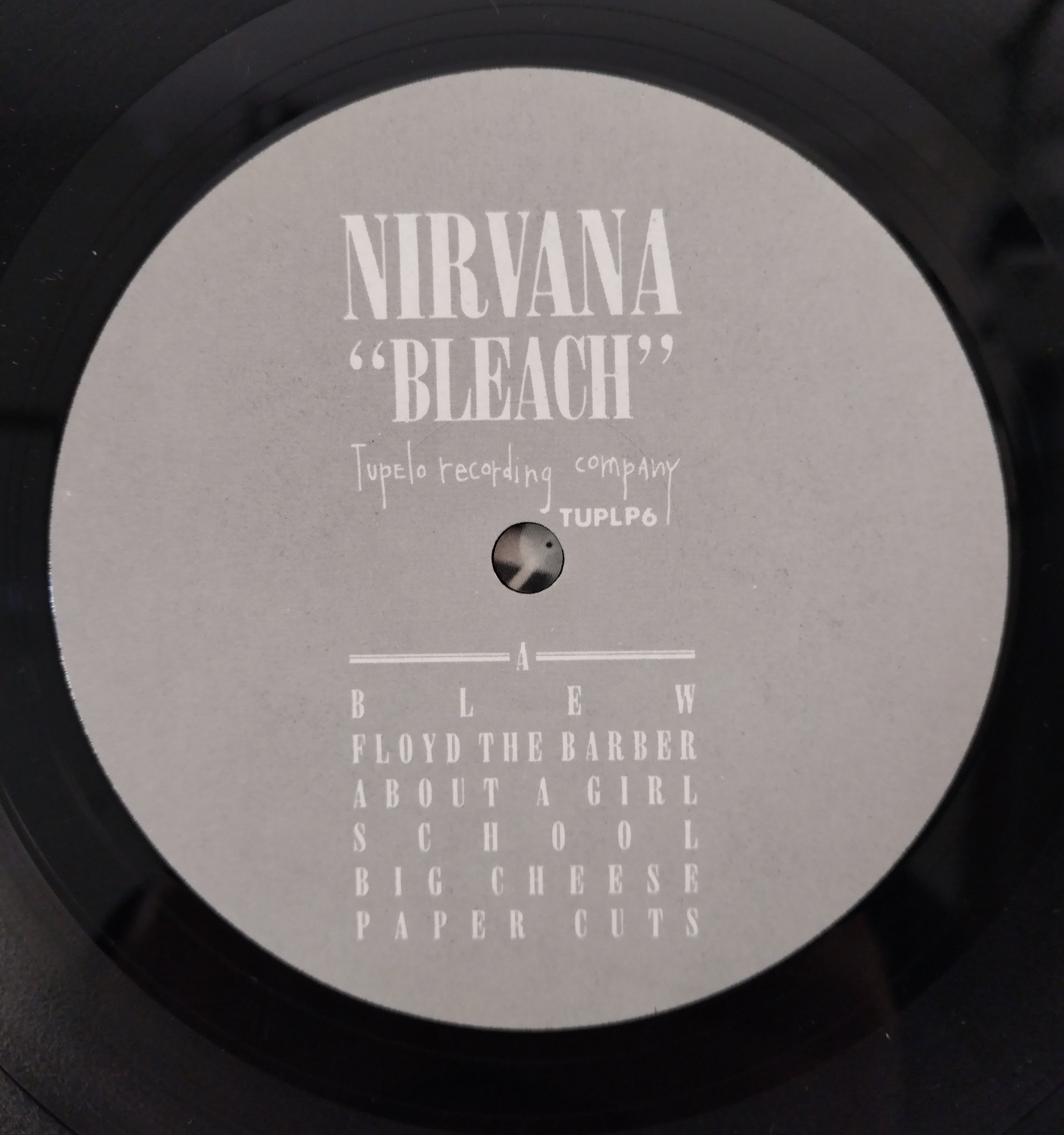 Lot 160 - NIRVANA - BLEACH LP PACK (UK VARIANT