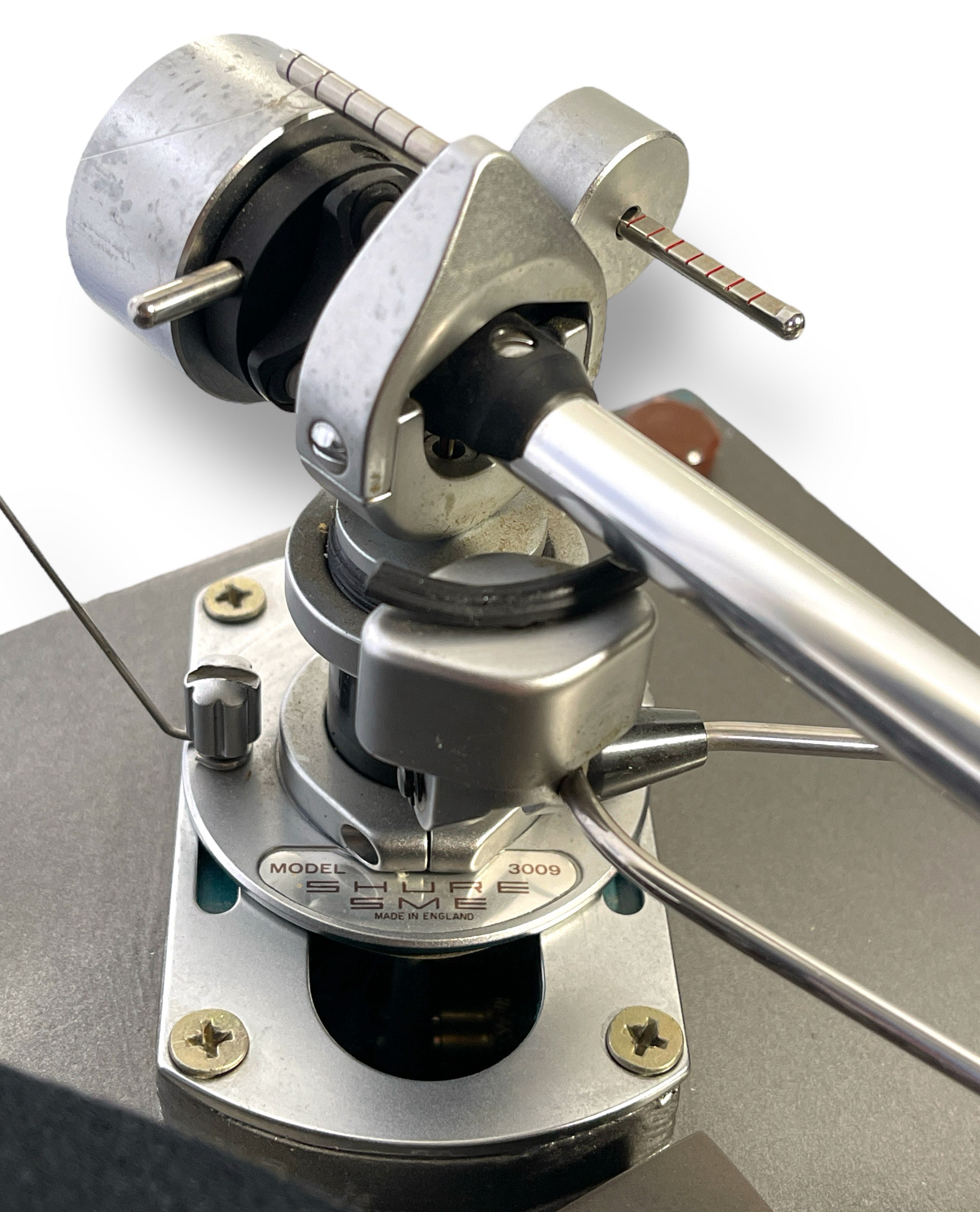 Lot 30 - GARRARD 401 TURNTABLE WITH PLINTH.