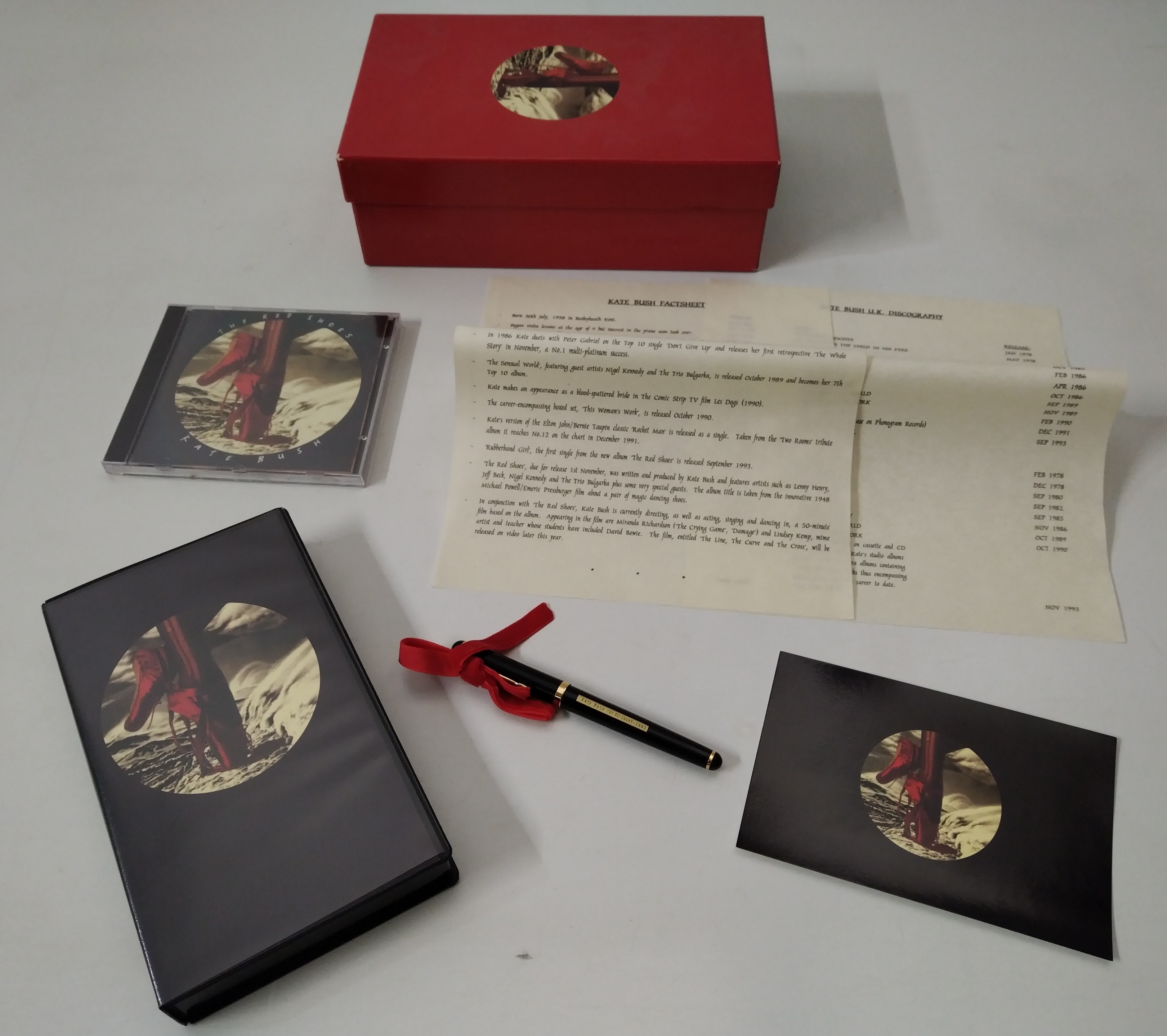 Lot 141 - 4 KATE BUSH MUSIC AND MEMORABILIA BOX SETS
