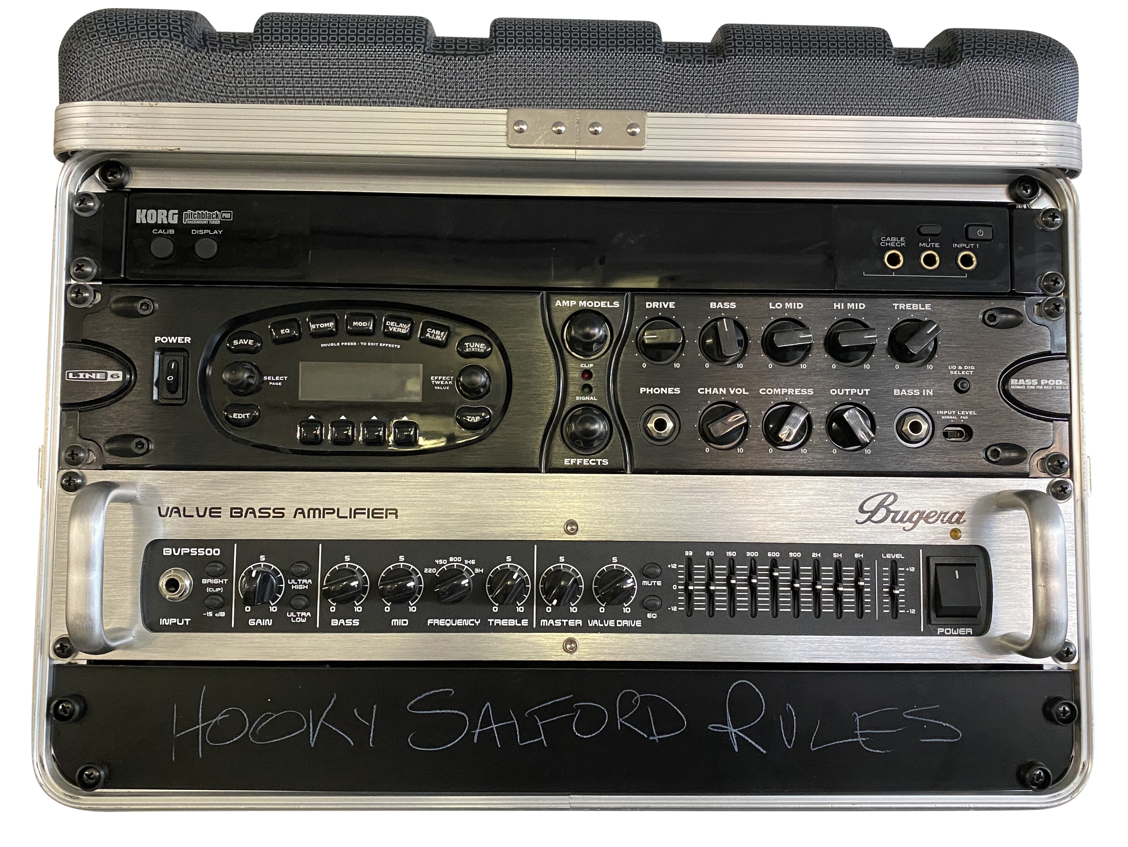 Lot 220 - HOOKY AUDIO SETUP