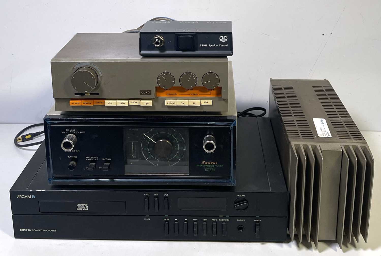 Lot 34 - HIFI EQUIMENT (QUAD, SANSUI, ARCAM).