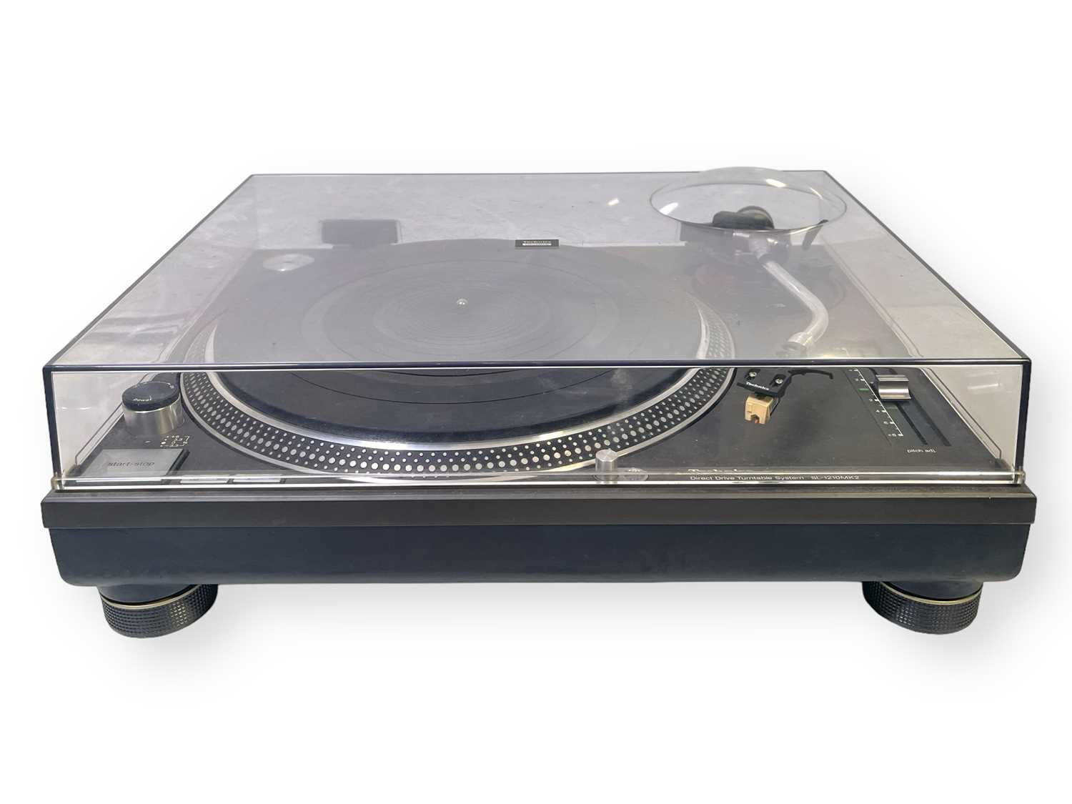 Lot 43 - TECHNICS SL-1210 MK2 TURNTABLE.
