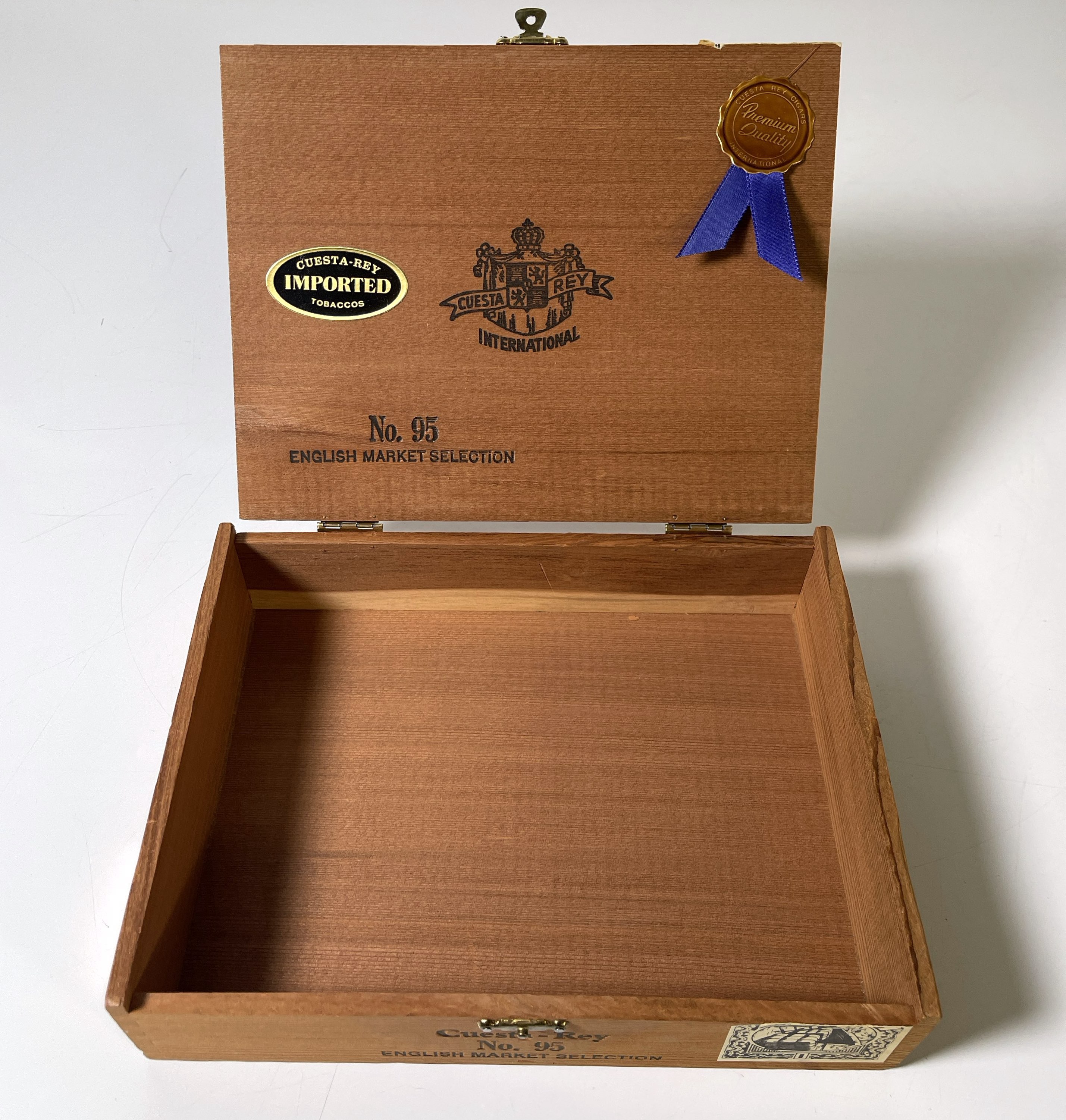 Lot 166 - ORSON WELLES - SIGNATURE AND SKETCH ON A