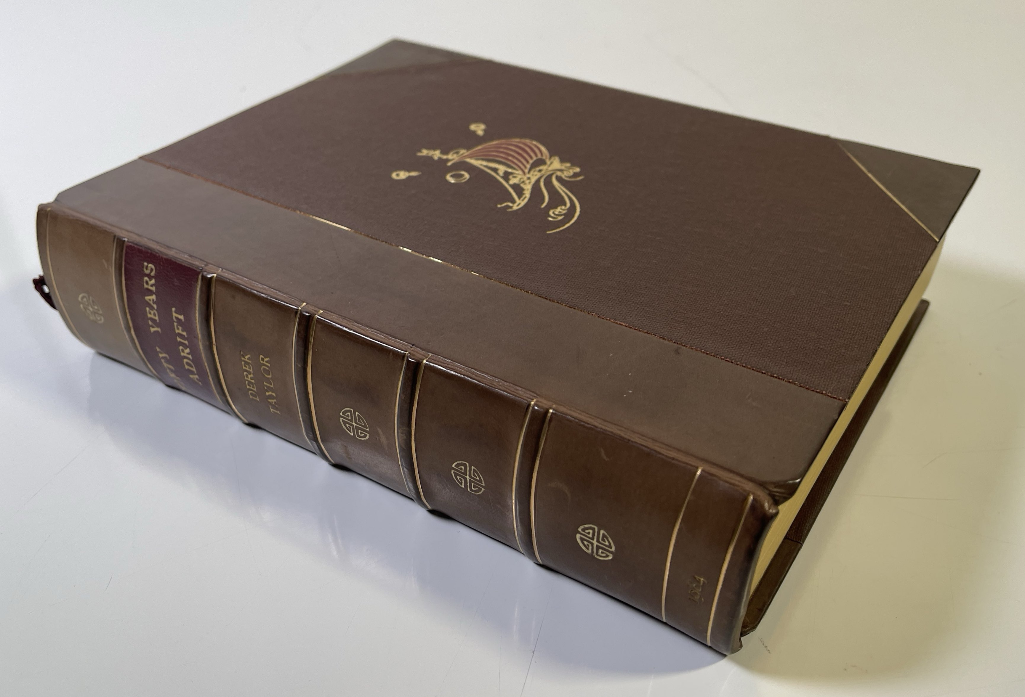 Lot 252 - DEREK TAYLOR / GEORGE HARRISON SIGNED