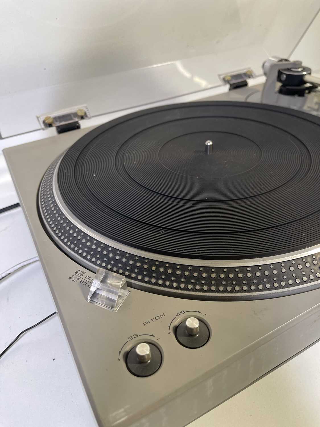 Lot 12 - TECHNICS SL-1500 TURNTABLE AND SU-A600
