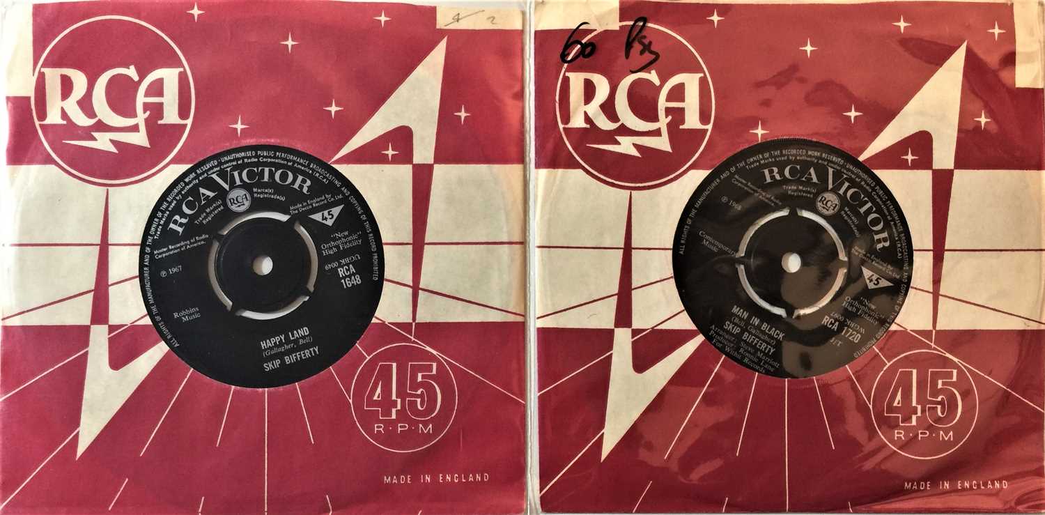 Lot 280 - SKIP BIFFERTY - UK RCA VICTOR 7"