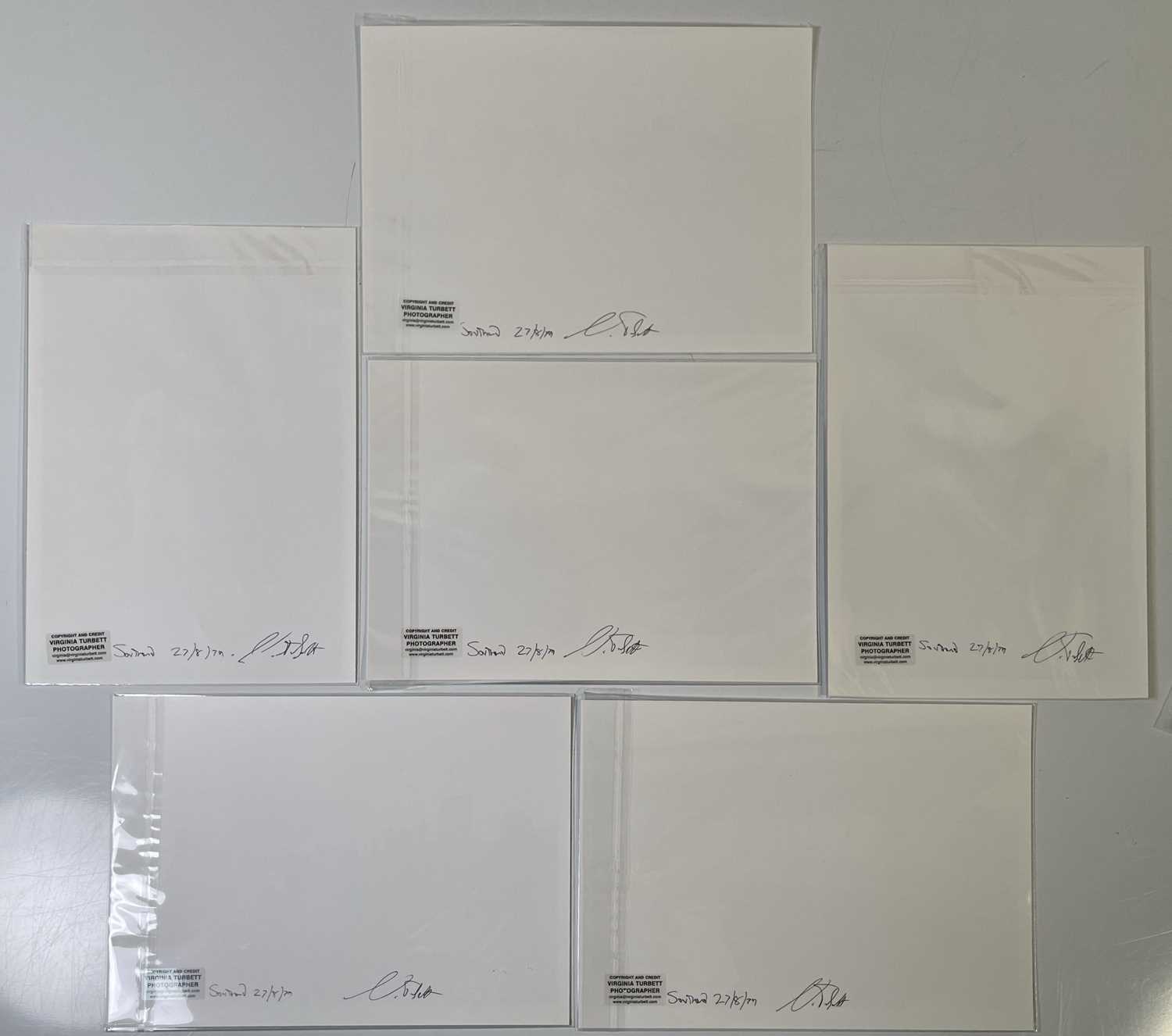 Lot 2420145 - BRITISH MUSIC CULTURE - MODS AT SOUTHEND,