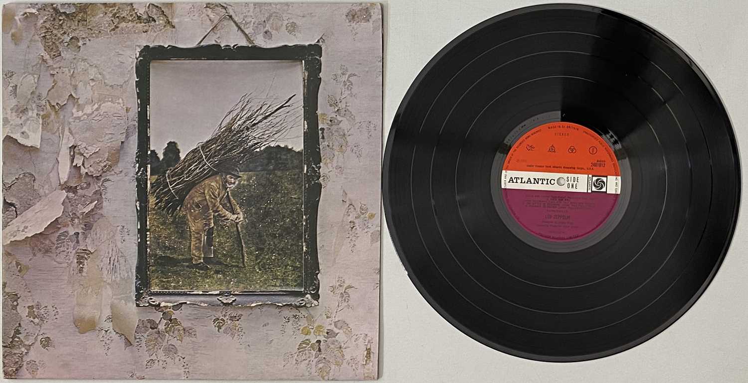 Lot 139 - LED ZEPPELIN - 'IV' LP (ORIGINAL UK INVERTED