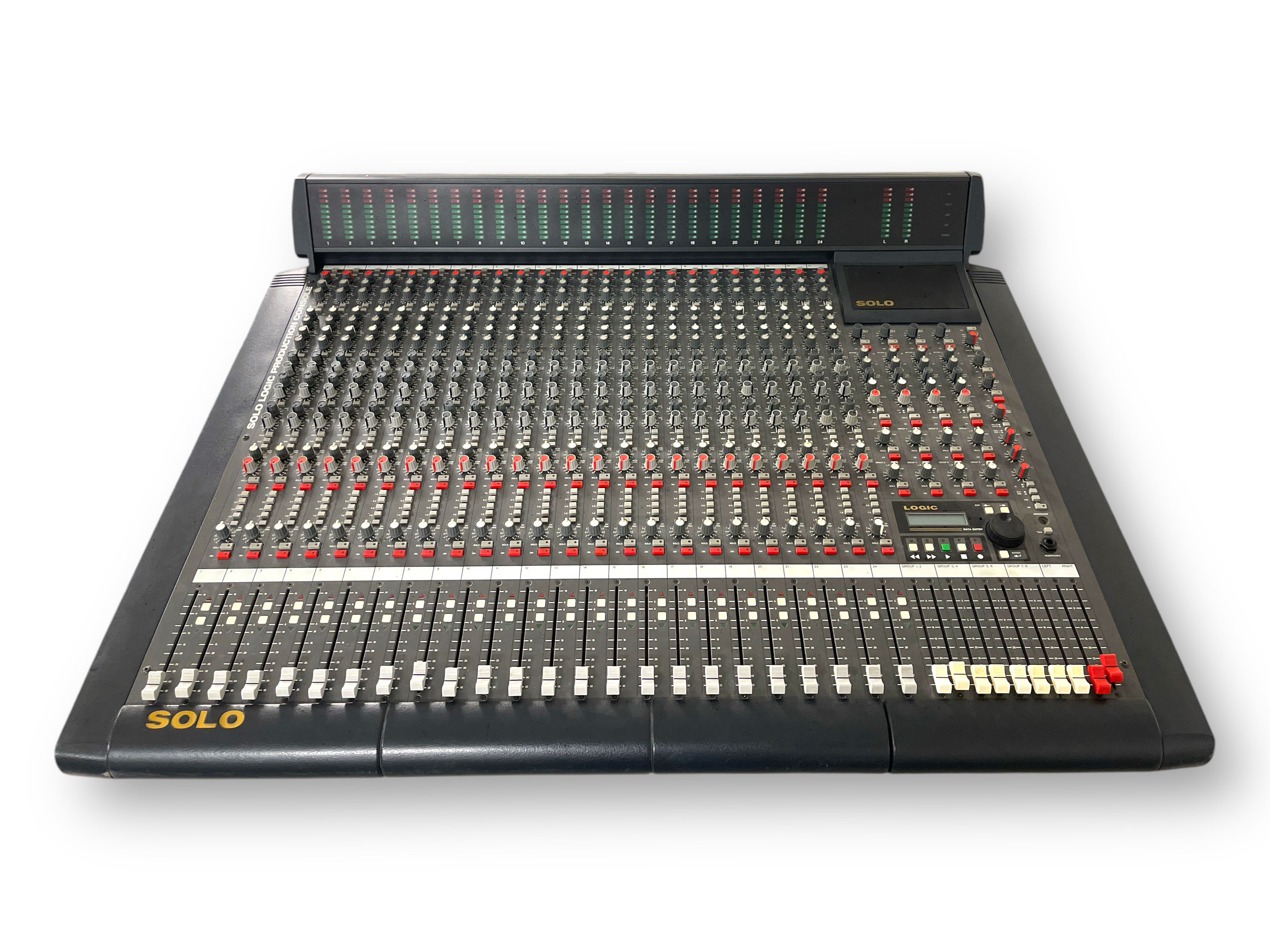 Lot 21 - SOUNDTRACS X-SOLOLOG 24 - PRODUCTION CONSOLE