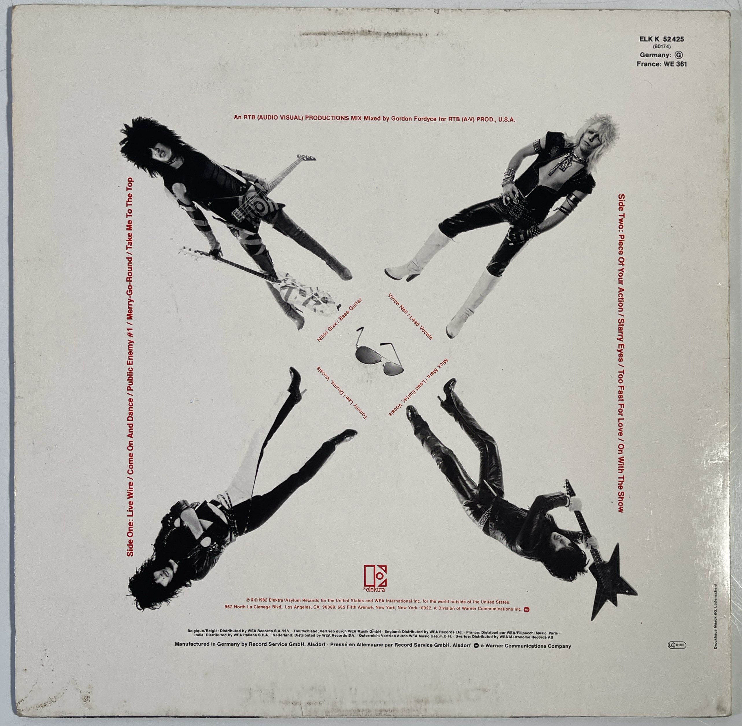 Lot 416 - MOTLEY CRUE - FULLY SIGNED TOO FAST FOR LOVE