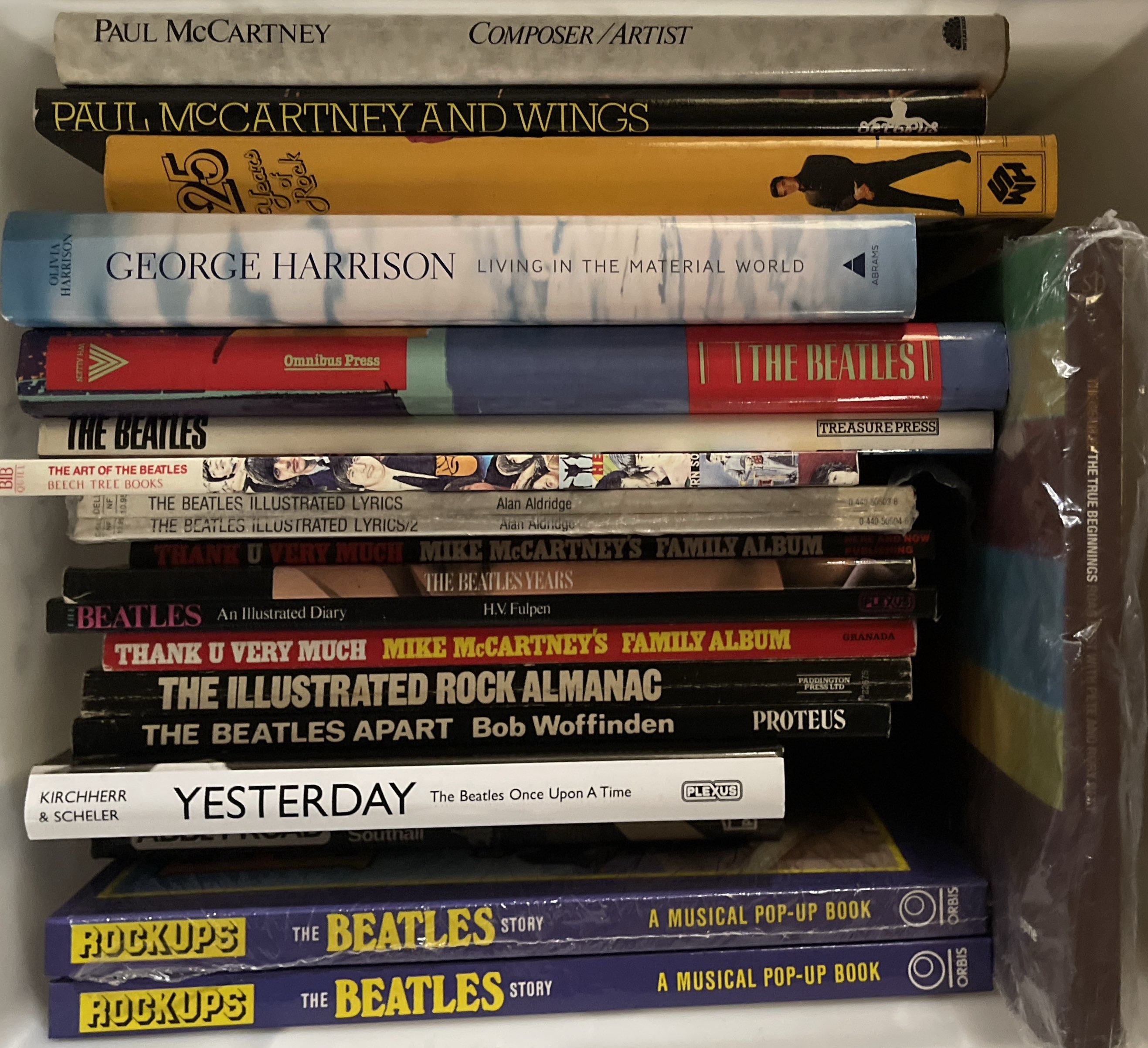 Lot 453 - LARGE COLLECTION OF BEATLES BOOKS.