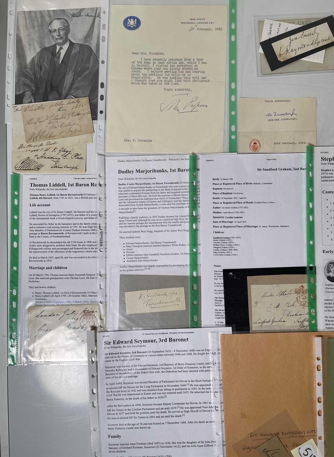 Lot 12 - POLITICIANS - HISTORICAL FIGURES - SIGNED