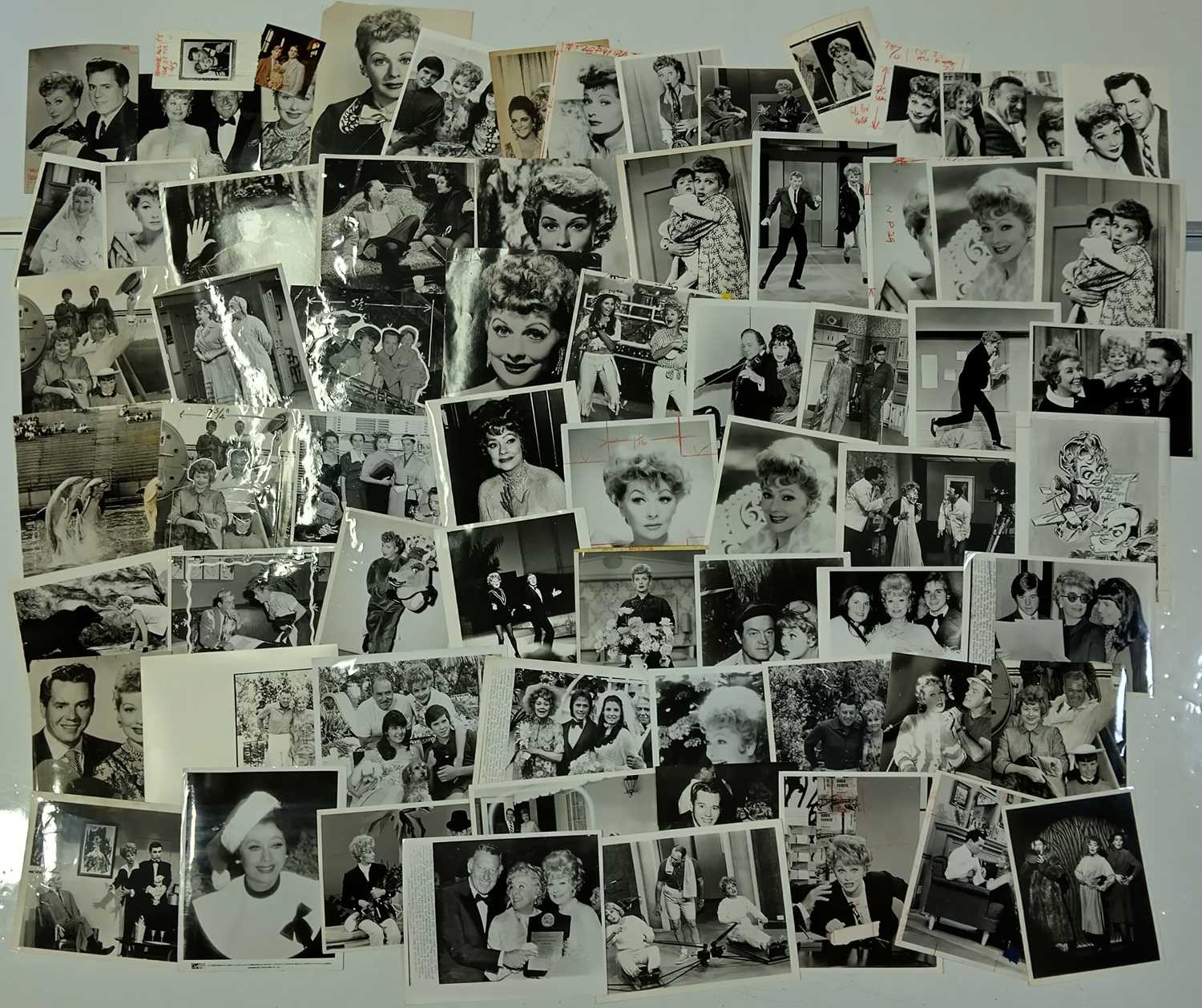 Lot 347 - LUCILLE BALL - LARGE COLLECTION OF PRESS