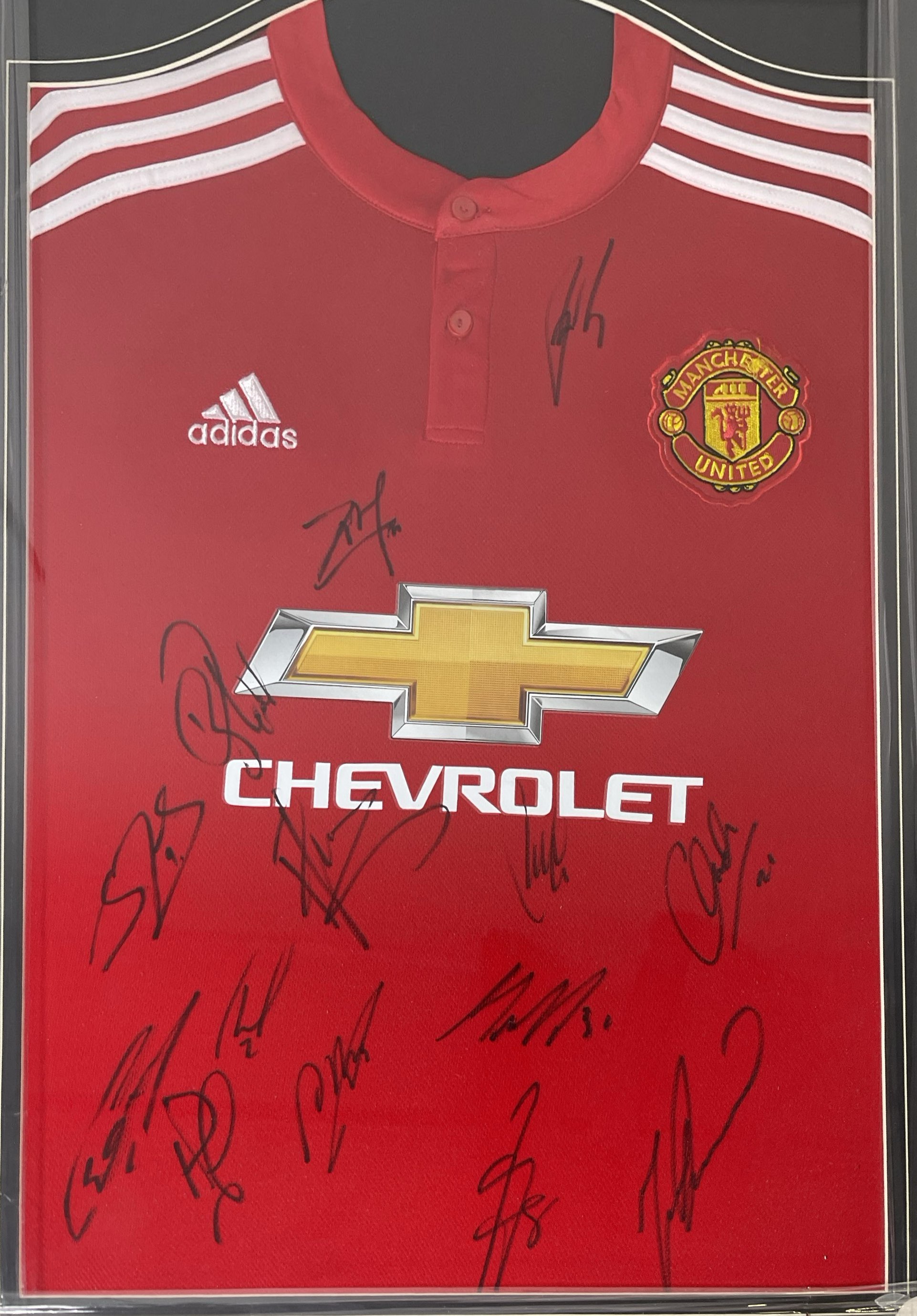 Lot 418 - FOOTBALL MEMORABILIA - MANCHESTER UNITED
