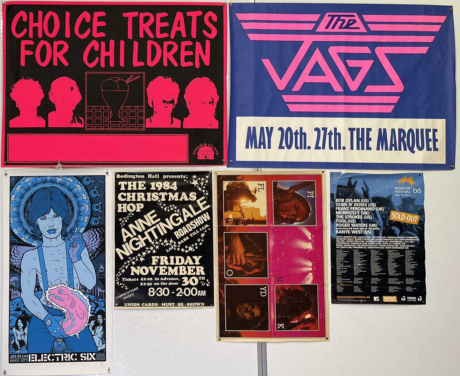 Lot 305 - POSTER COLLECTION.