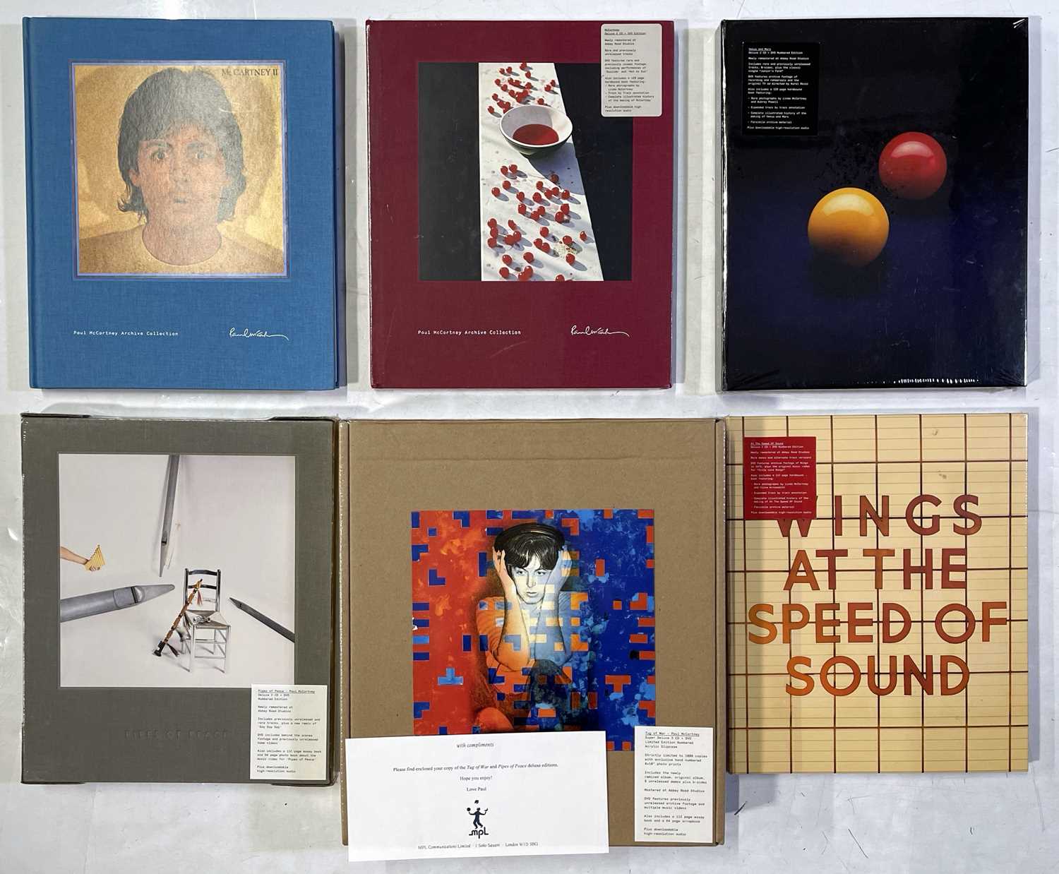 Lot 306 - THE BEATLES - PAUL MCCARTNEY / WINGS