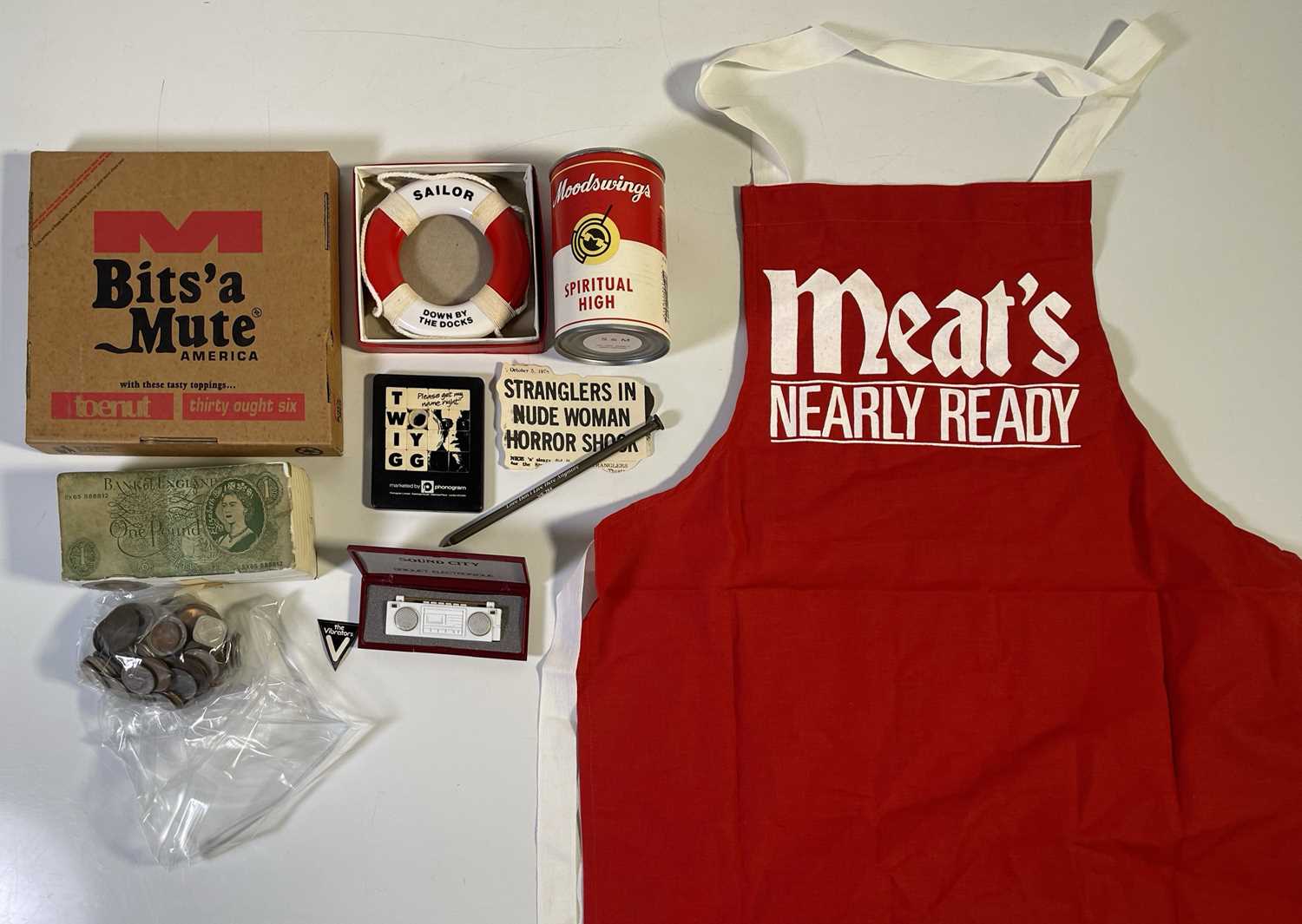 Lot 266 - MUSIC PROMOTIONAL ITEMS.