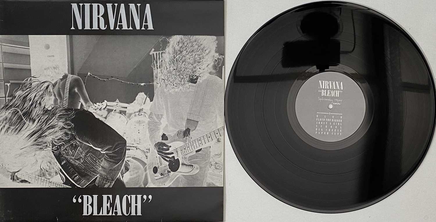 Lot 669 - NIRVANA - BLEACH LP (UK BLACK VINYL ORIGINAL