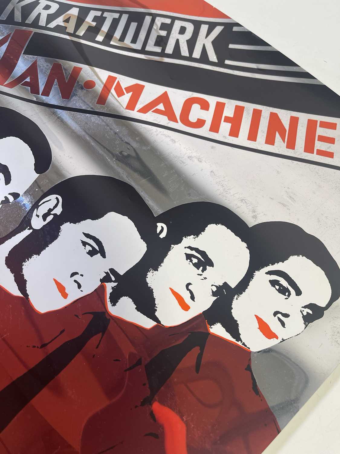 Lot 40 - KRAFTWERK - ORIGINAL METALLIC EFFECT