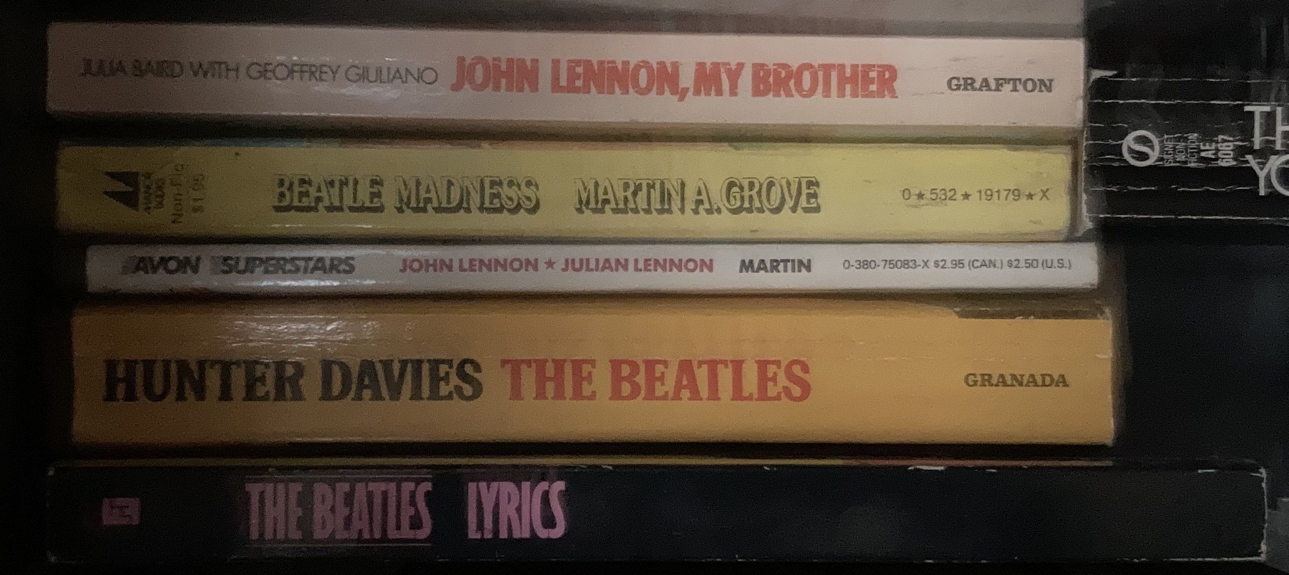 Lot 102 - BEATLES BOOKS