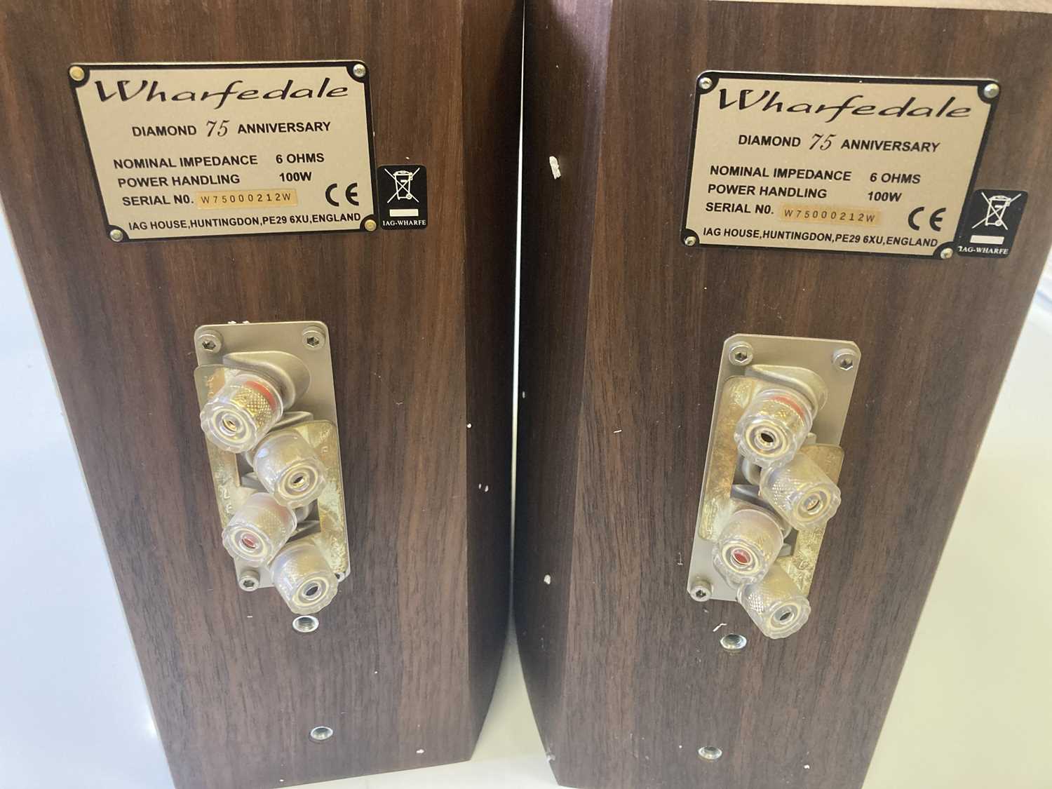 Lot 43 - WHARFEDALE DIAMOND D9.1 BOOKSHELF SPEAKERS.