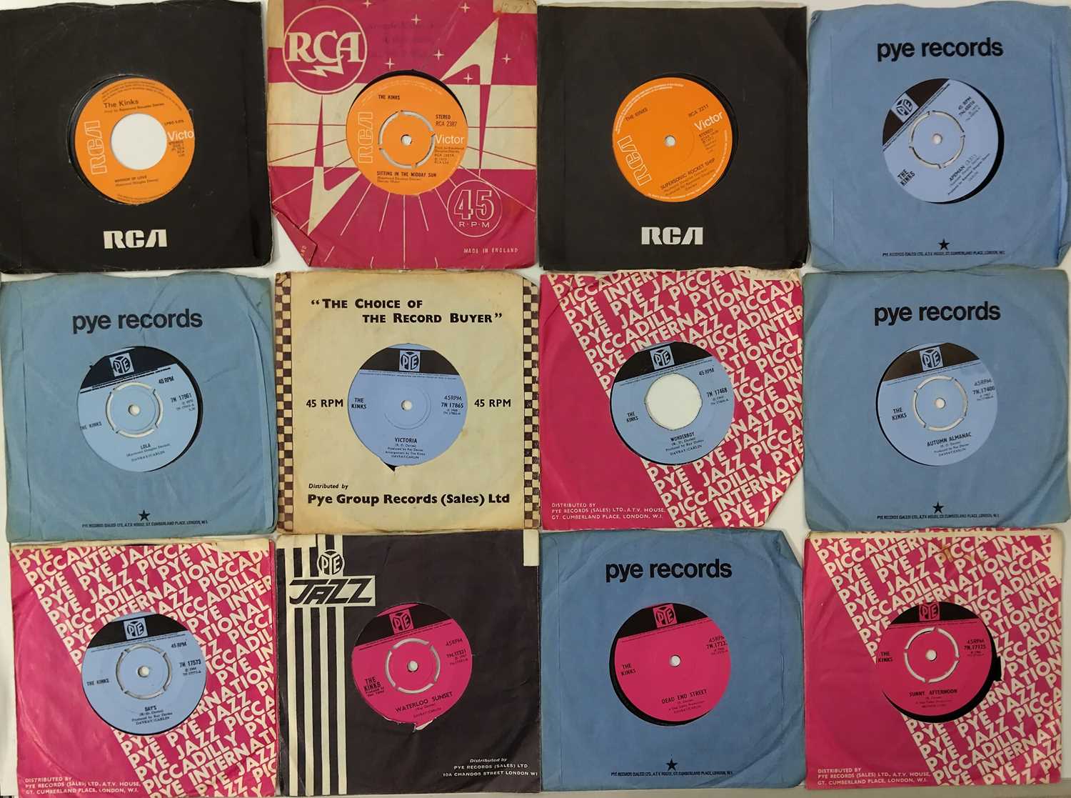 Lot 751 - KINKS AND RARE DAVIES 7" COLLECTION