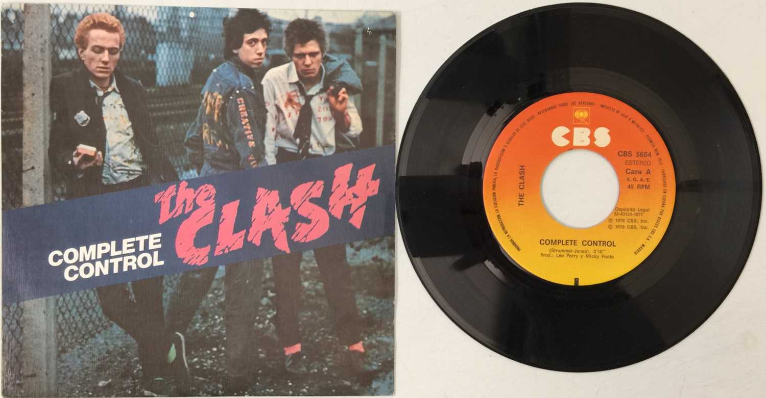 Lot 407 - THE CLASH - COMPLETE CONTROL 7" (CBS 5664
