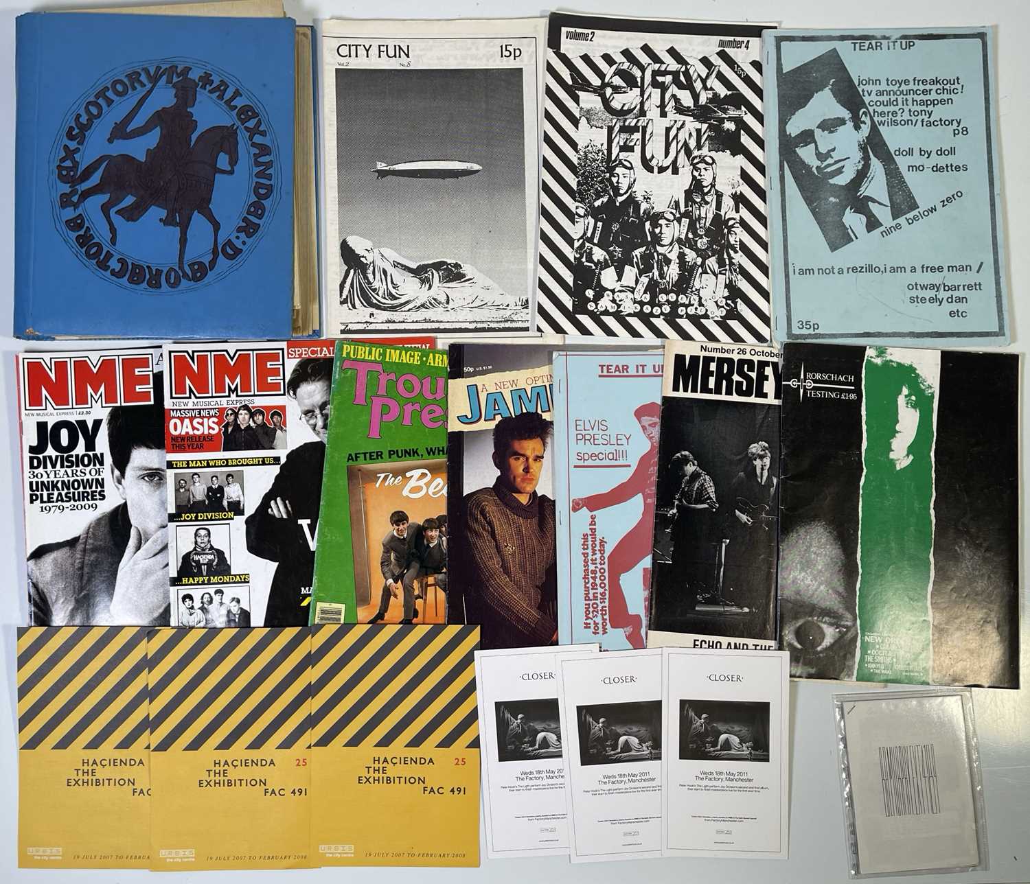 Lot 494 - JOY DIVISION / NEW ORDER - SCRAPBOOKS