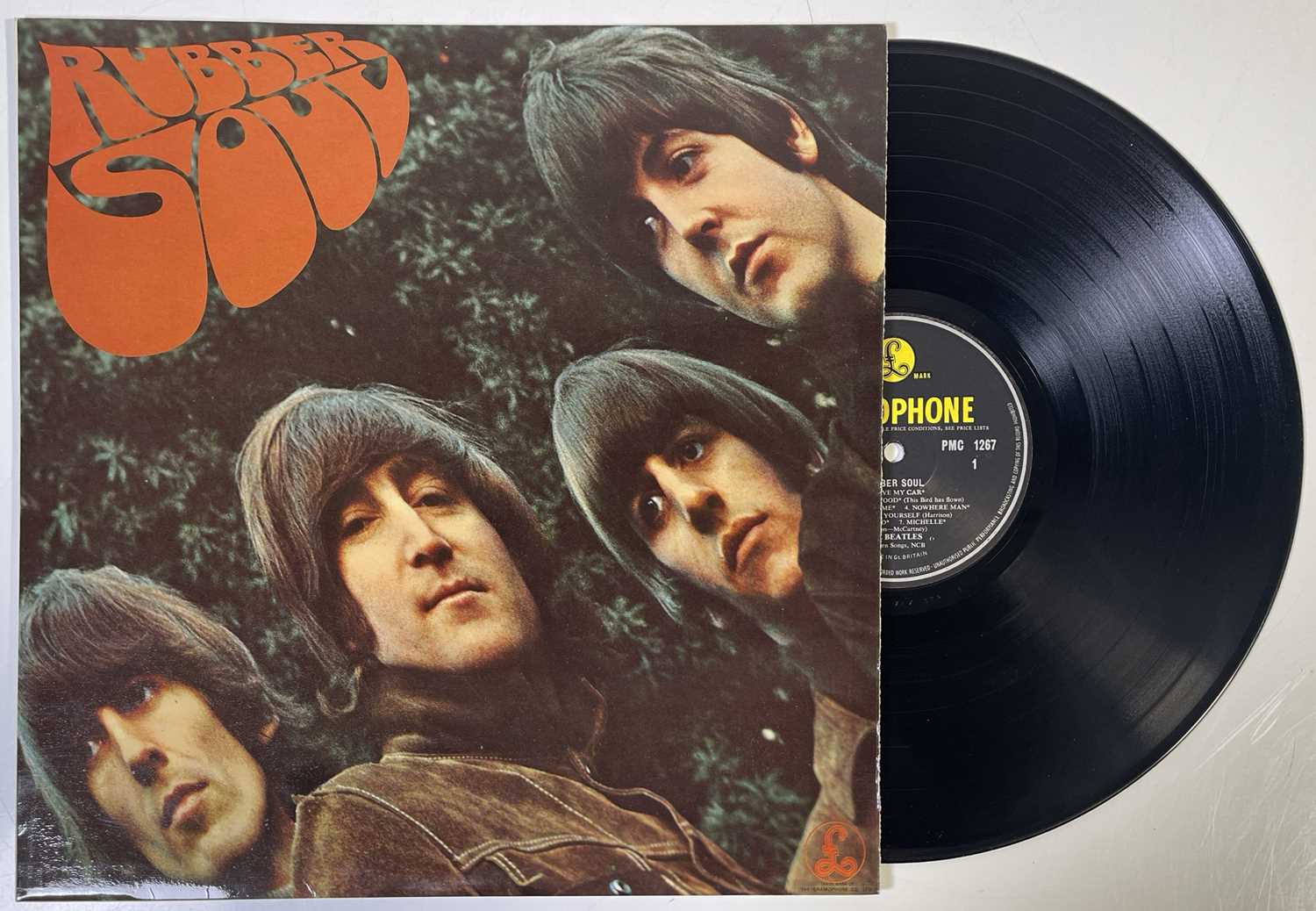 Lot 132 - THE BEATLES - RUBBER SOUL LP (SECOND UK MONO