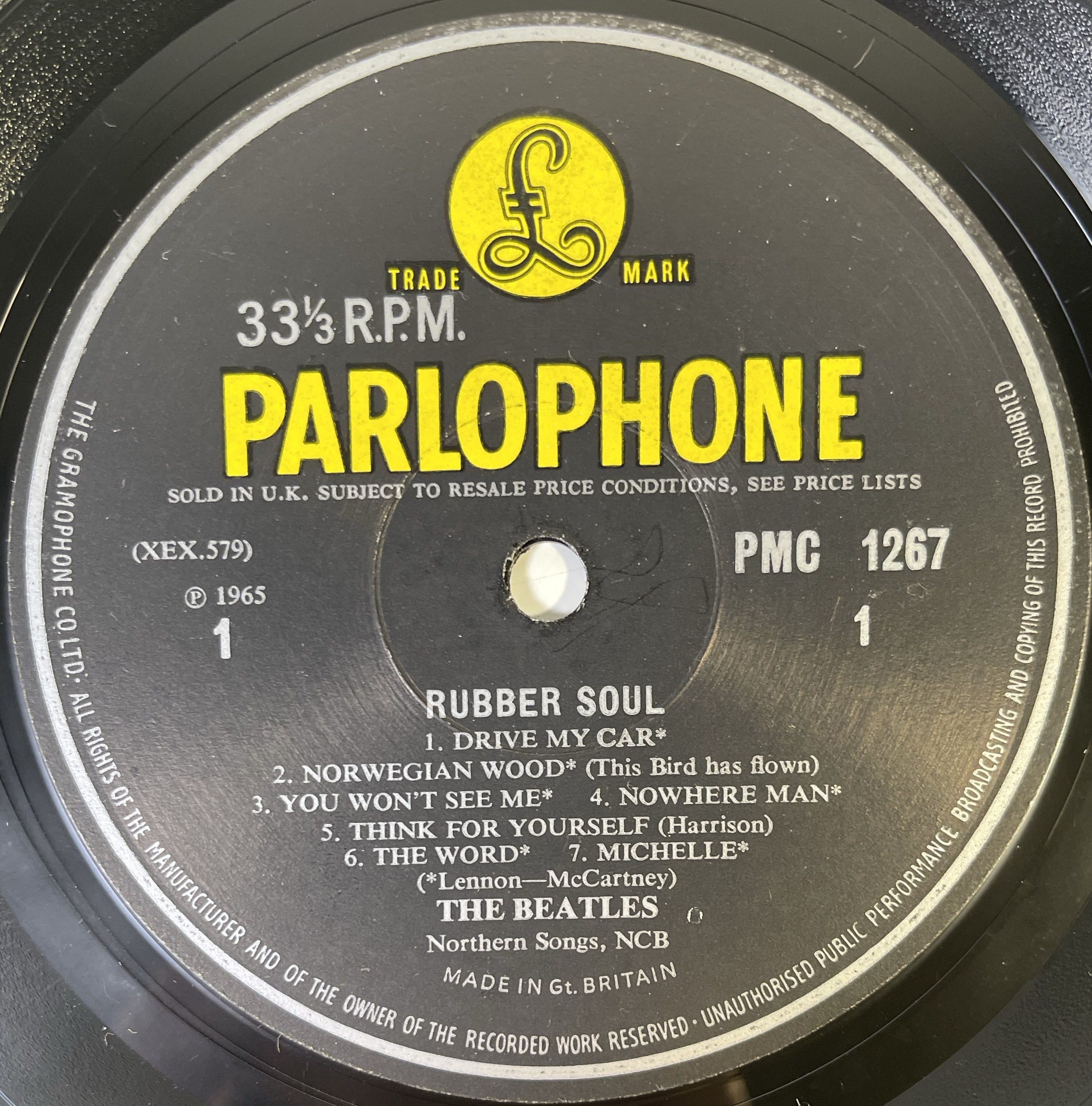 Lot 132 - THE BEATLES - RUBBER SOUL LP (SECOND UK MONO