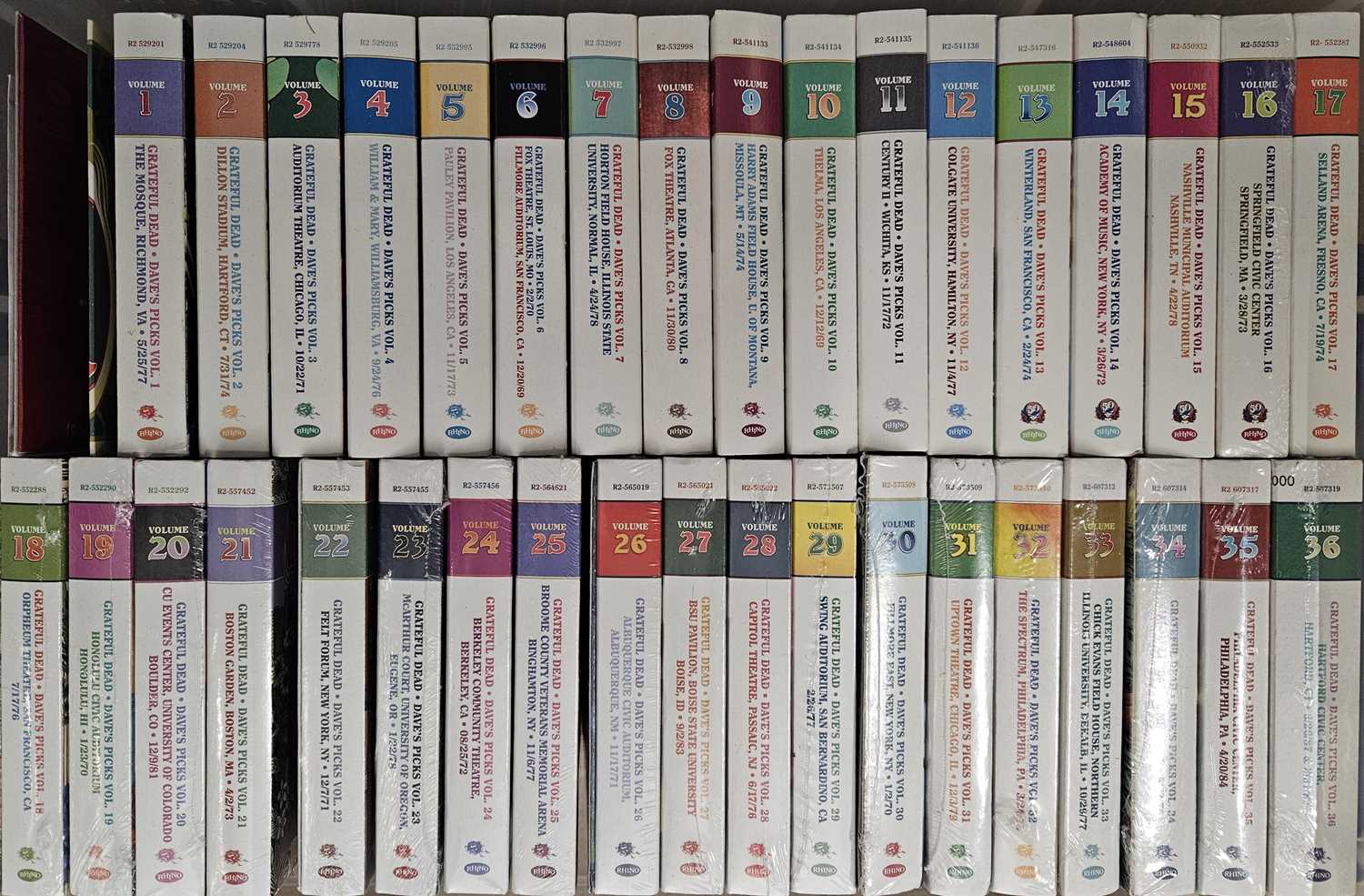 Lot 510 - THE GRATEFUL DEAD - COMPLETE DAVE PICKS CD