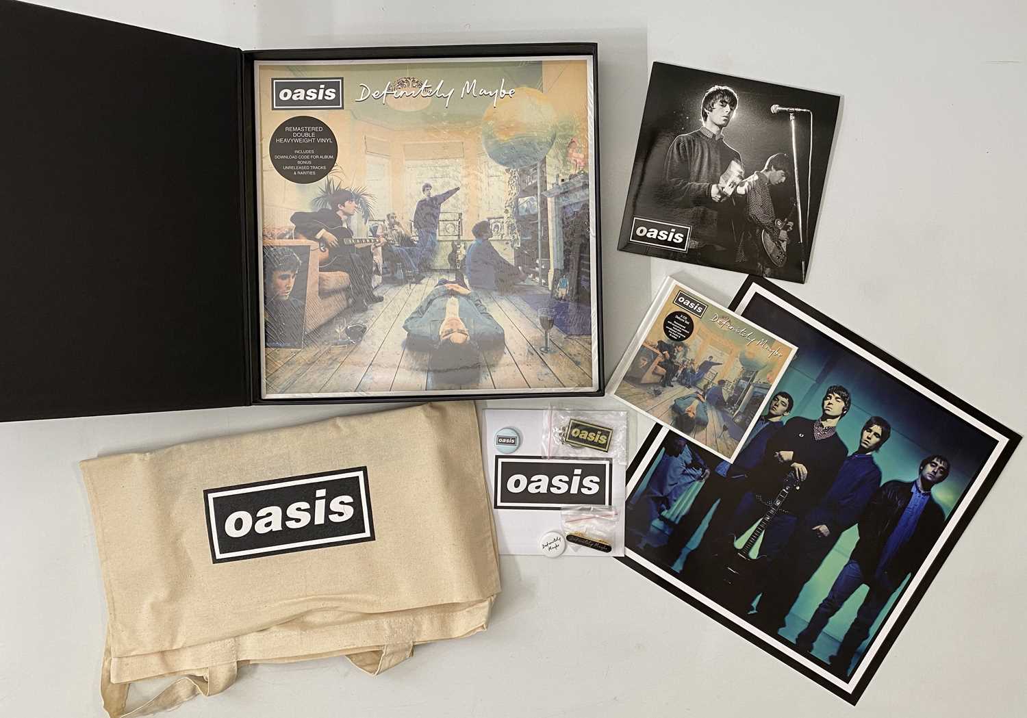 Lot 675 - OASIS - DEFINITELY MAYBE SUPER DELUXE BOX