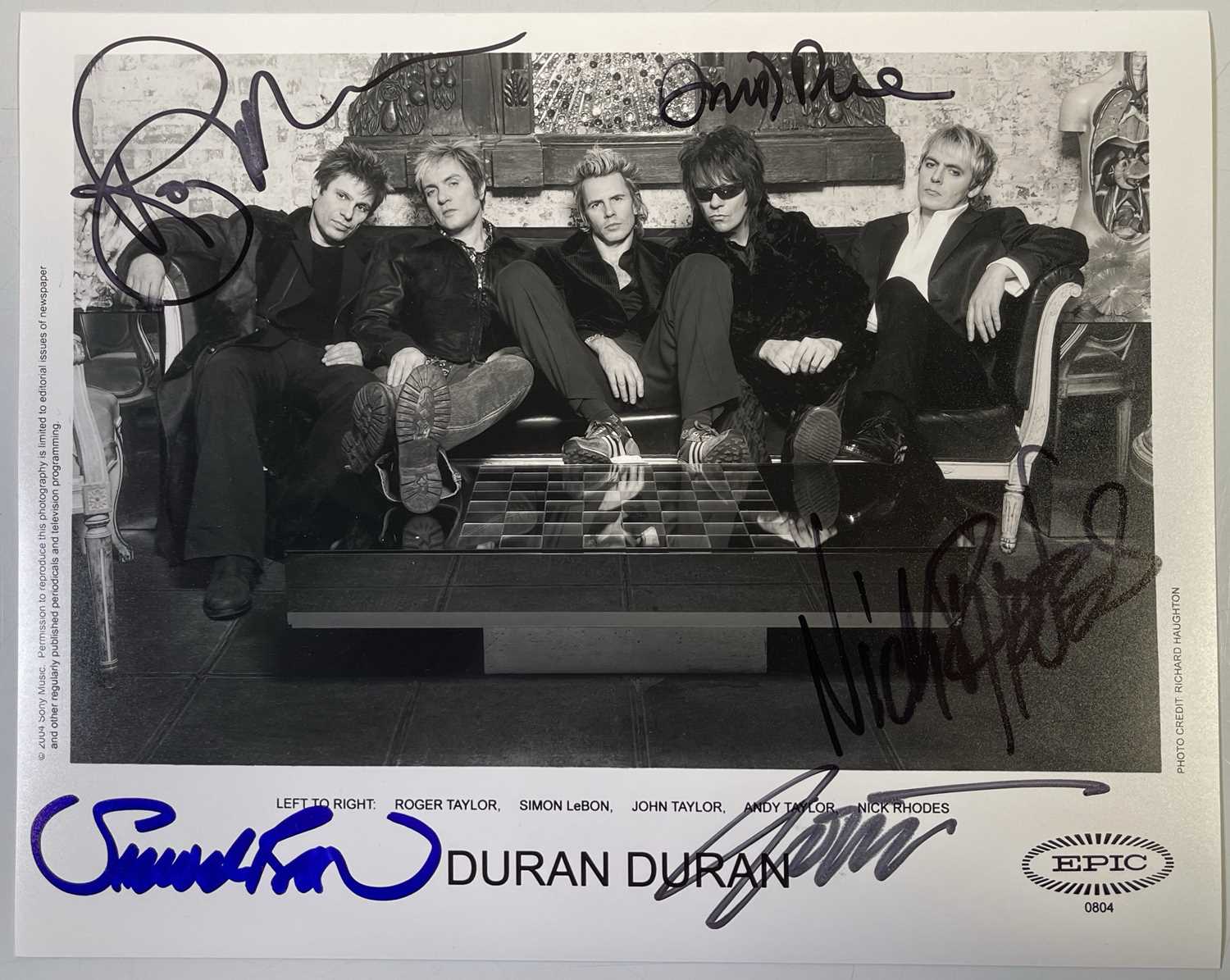 Lot 272 - DURAN DURAN - SIGNED 8X10" PHOTO.