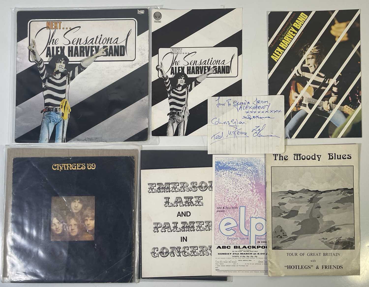 Lot 108 - COLLECTABLE 1970S PROGRAMMES AND HANDBILLS