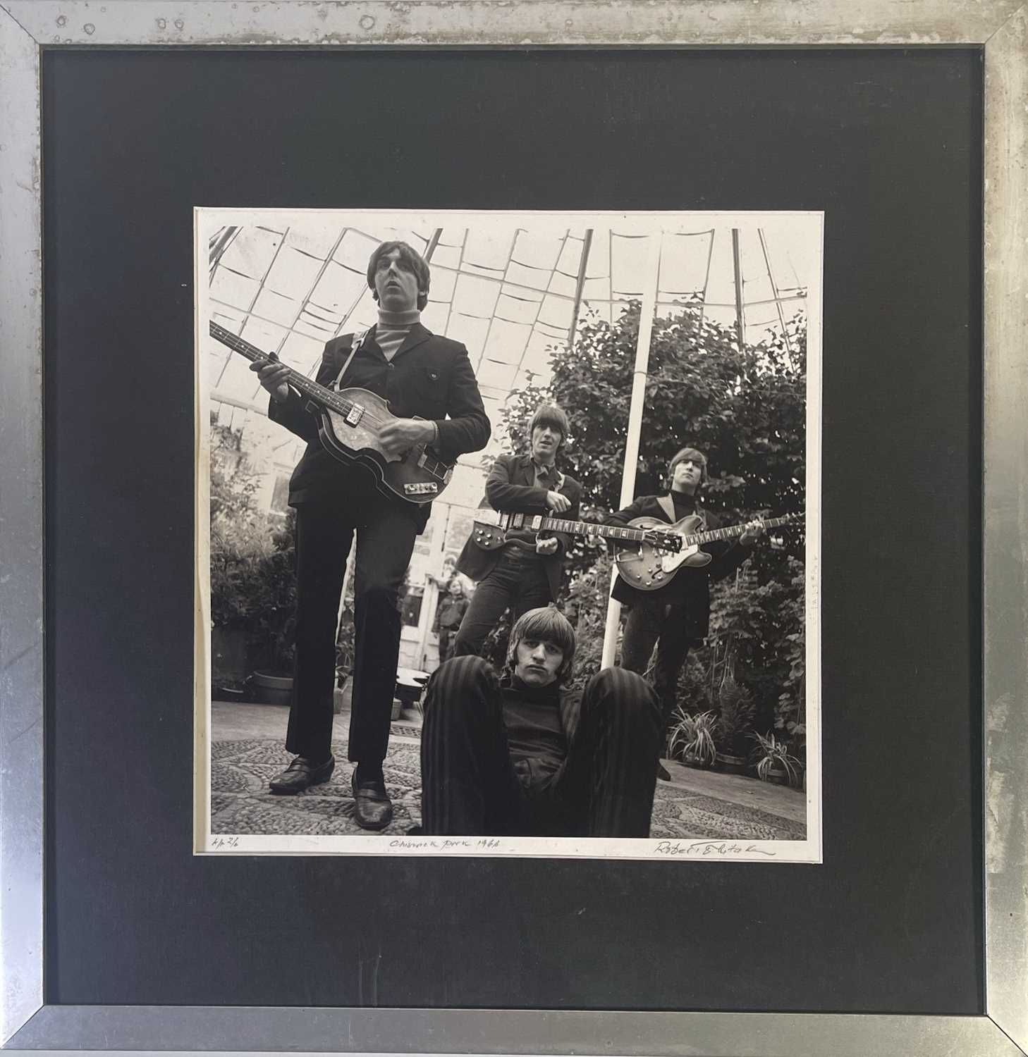 Lot 501 - THE BEATLES - ROBERT WHITAKER SIGNED PRINT.
