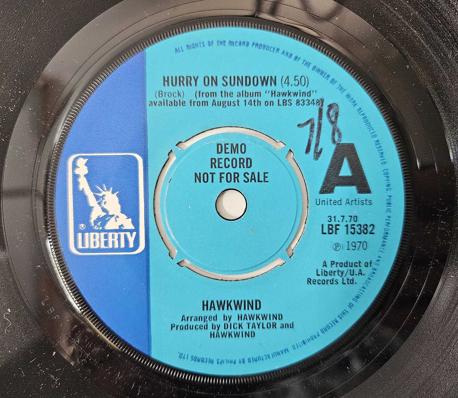 Lot 29 - HAWKWIND - HURRY ON SUNDOWN 7" (UK LIBERTY