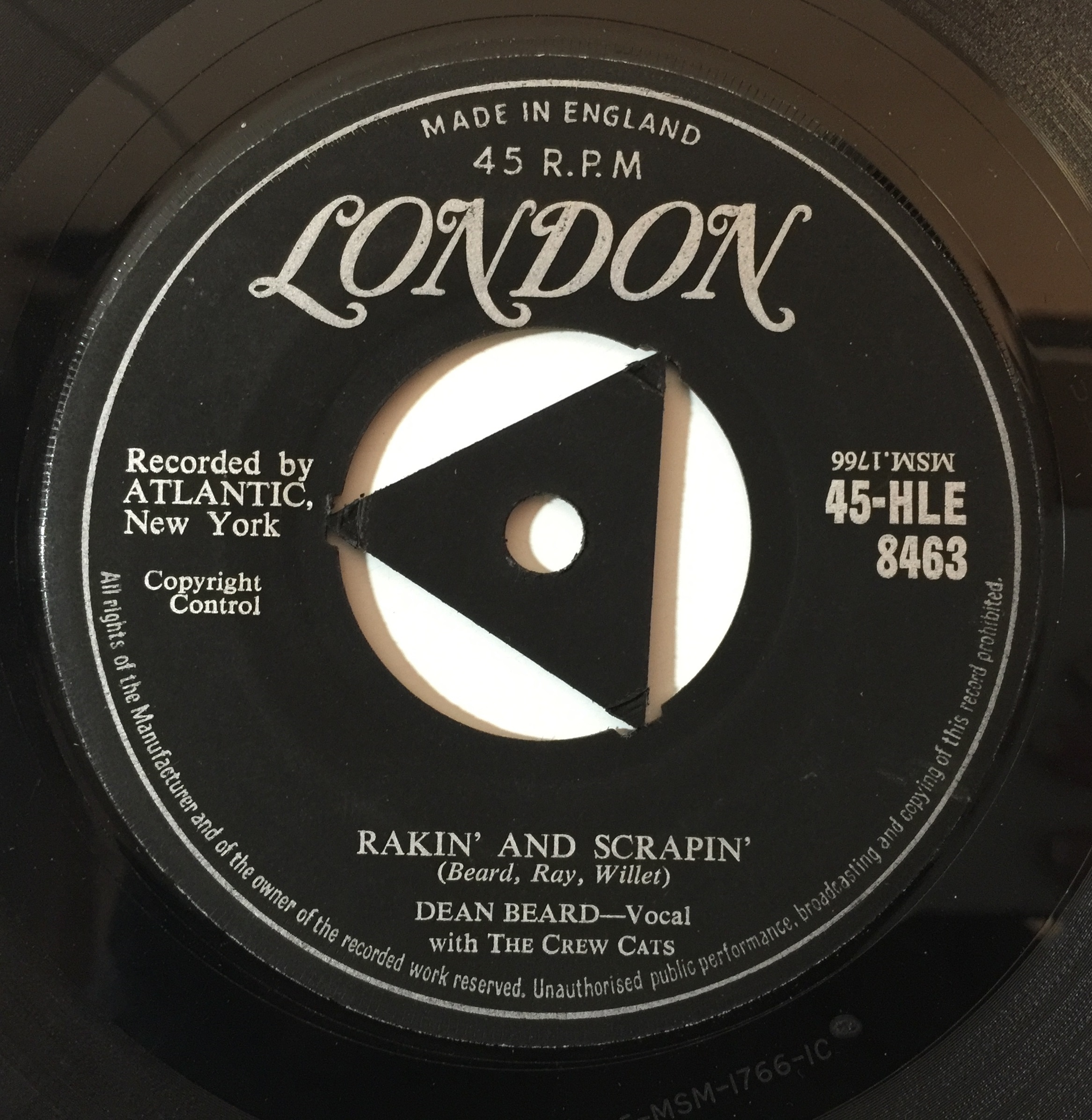 Lot 106 - DEAN BEARD - RAKIN' AND SCRAPIN' 7''