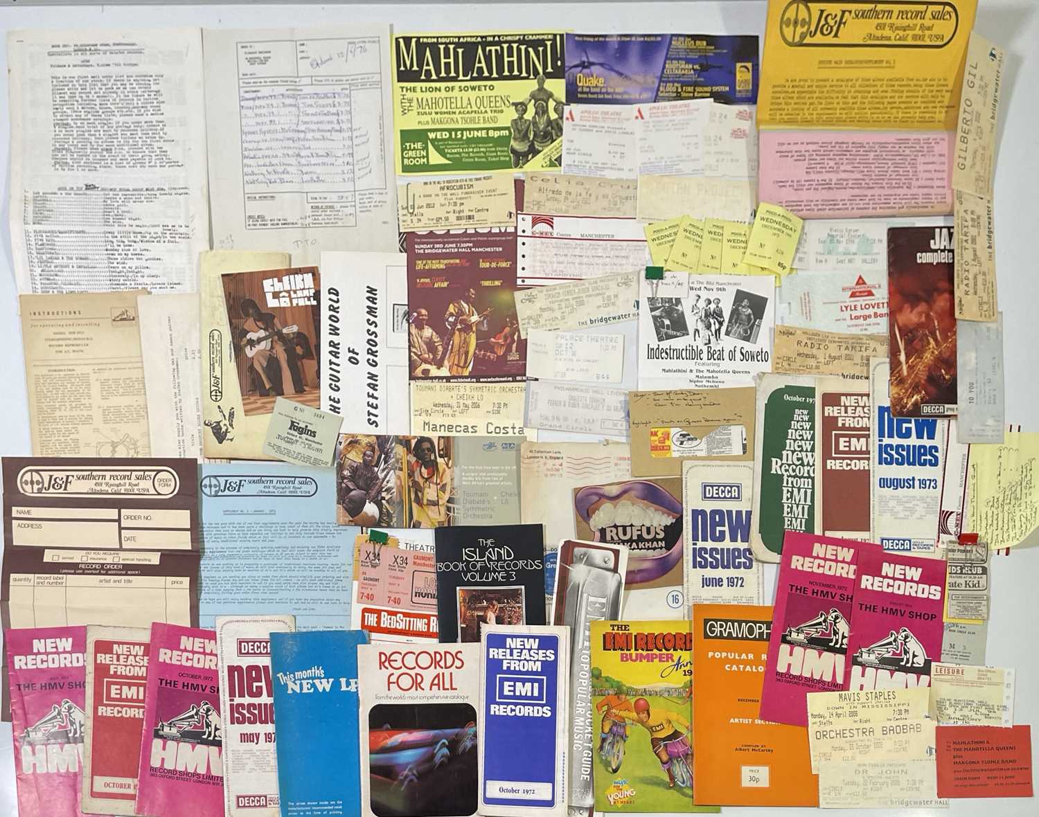 Lot 59 - VINTAGE RECORD CATALOGUES - DECCA / EMI