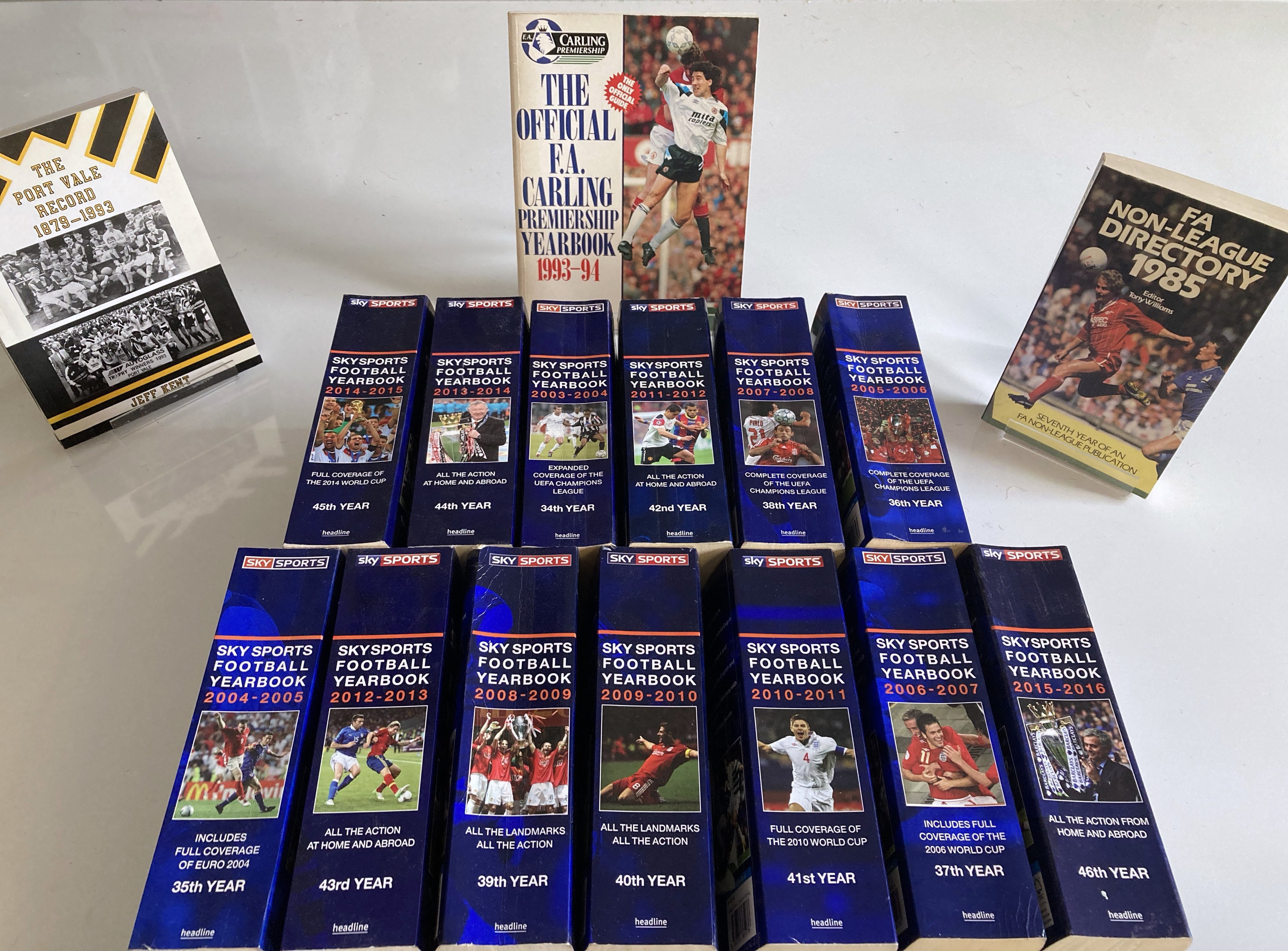 Lot 186 - FOOTBALL MAGAZINES AND BOOKS.