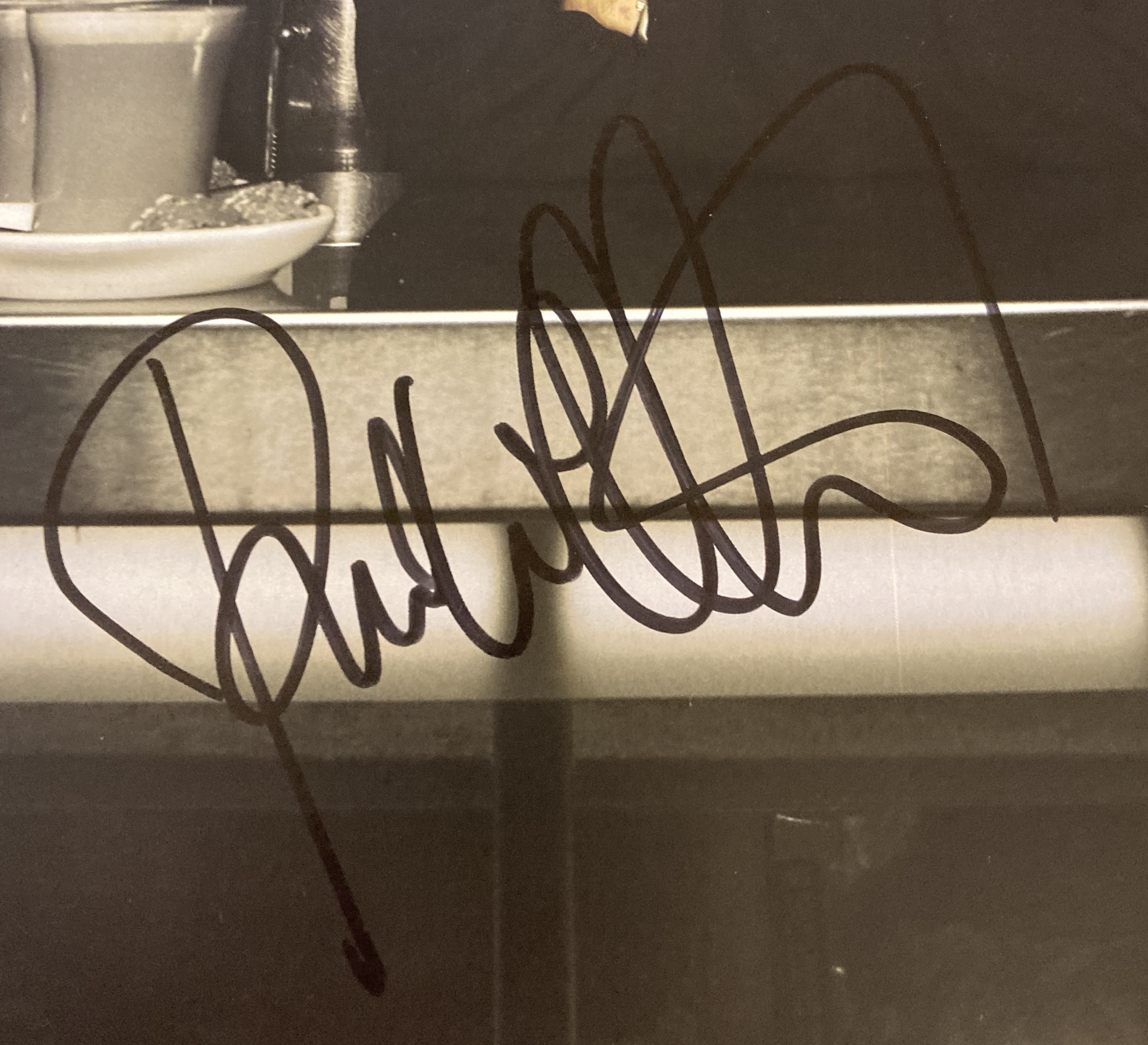 Lot 283 - PAUL WELLER SIGNED PHOTO