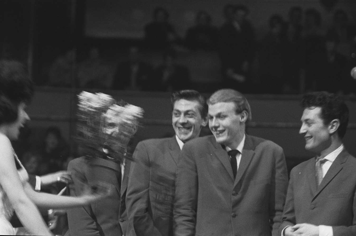 Lot 482 - THE BEATLES 1963 ALBERT HALL CONCERT PHOTOS